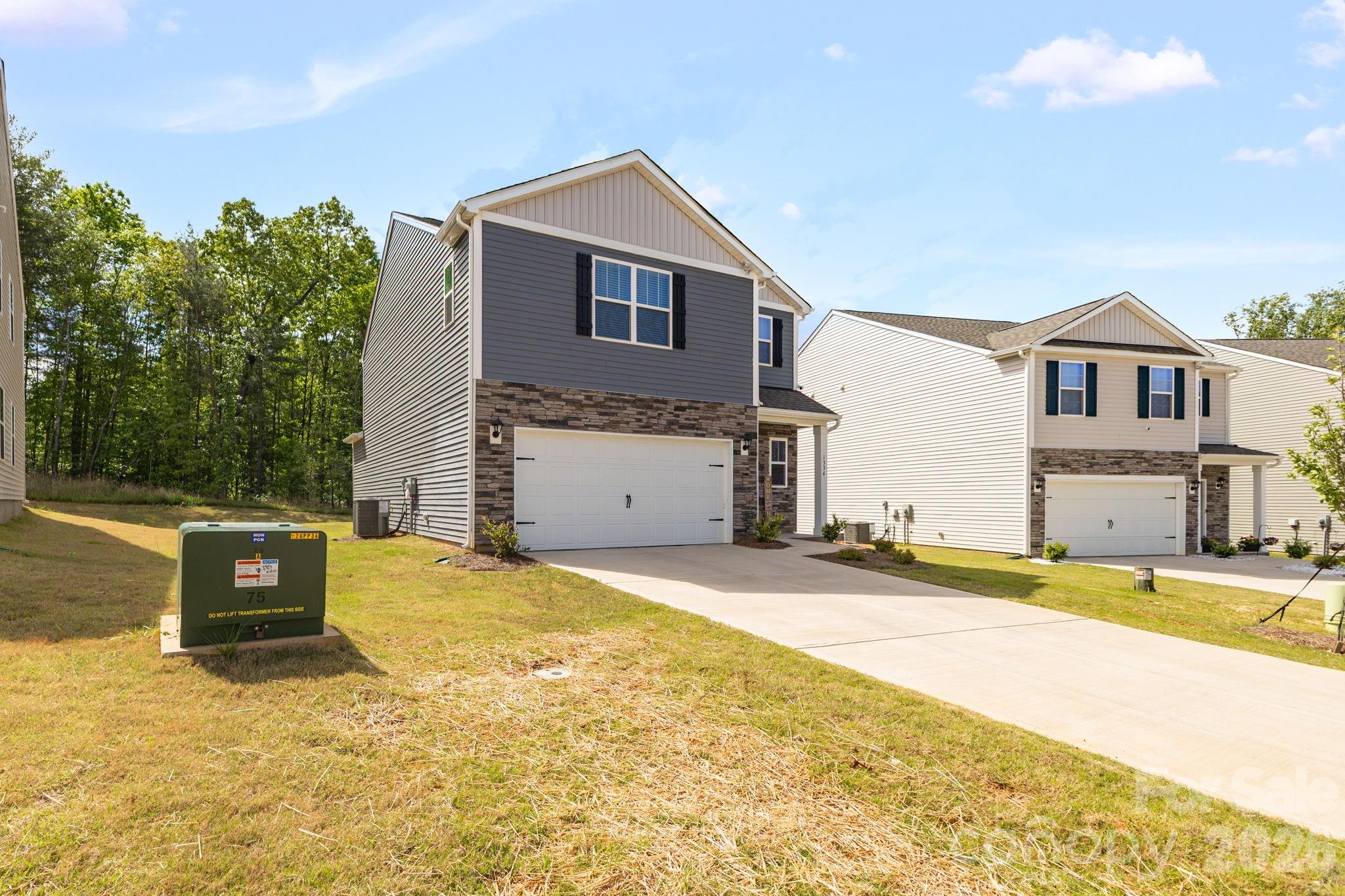 1334 37th Avenue Lane NE, Hickory, NC - photo 33 of 35