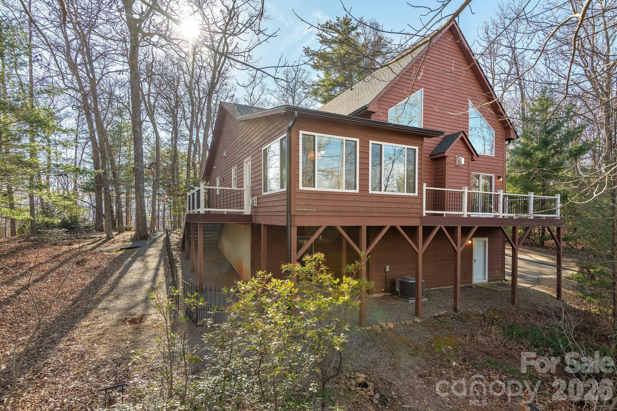 125 Buffalo Trail, Asheville, NC - photo 4 of 39