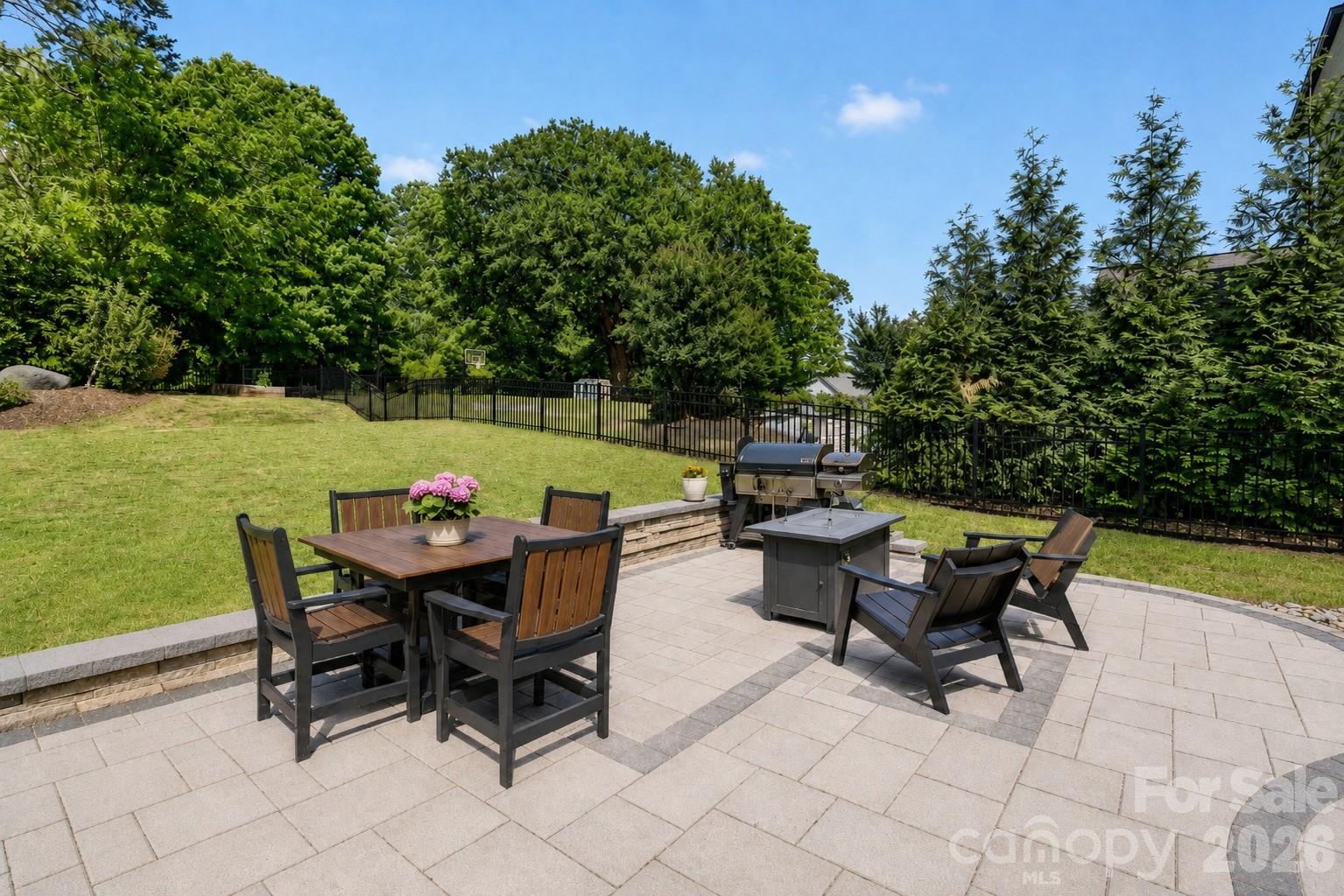 Photo 38 of 7005 Providence Lane W, Charlotte, NC
