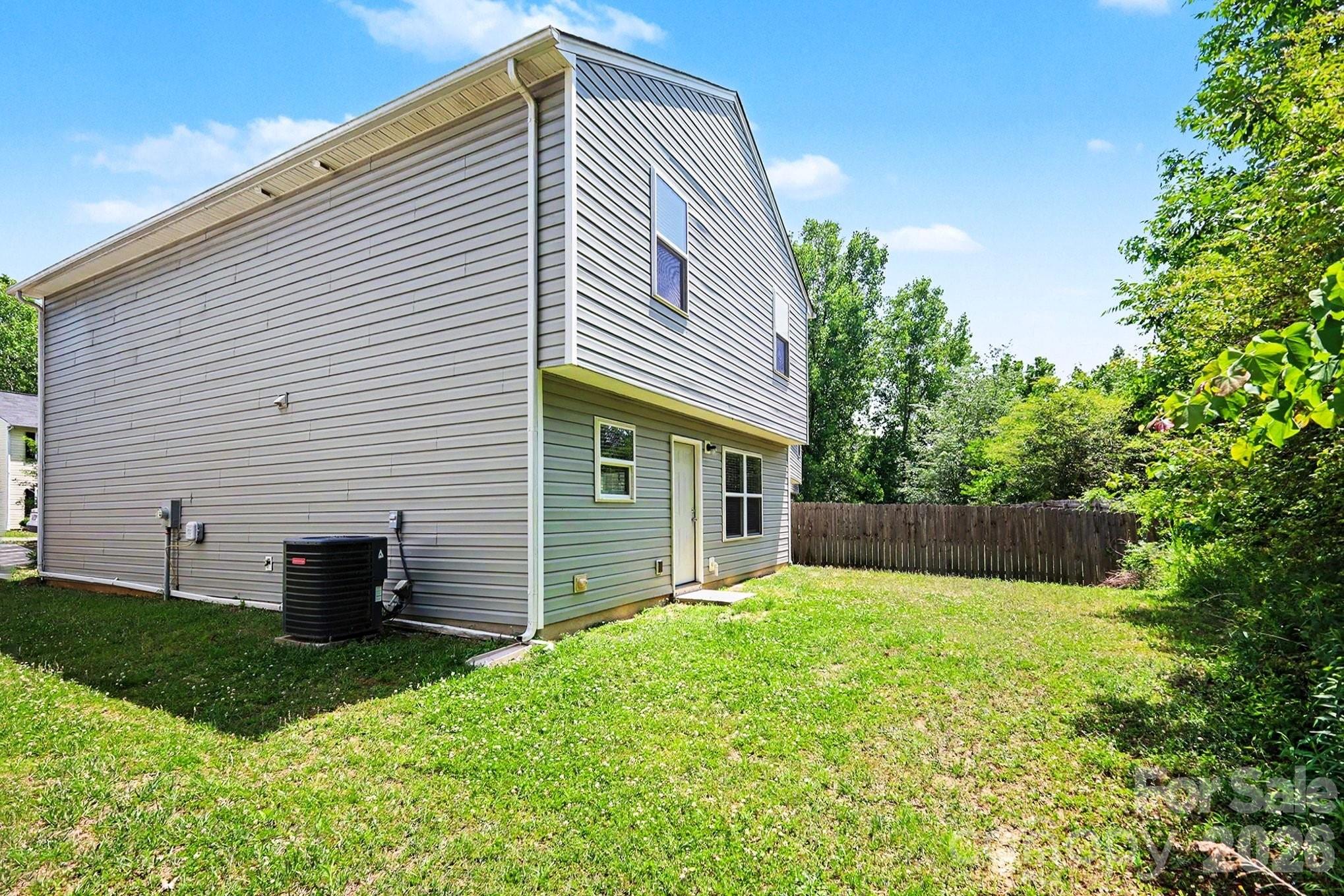 Photo 16 of 6532 Pennacook Drive, Charlotte, NC