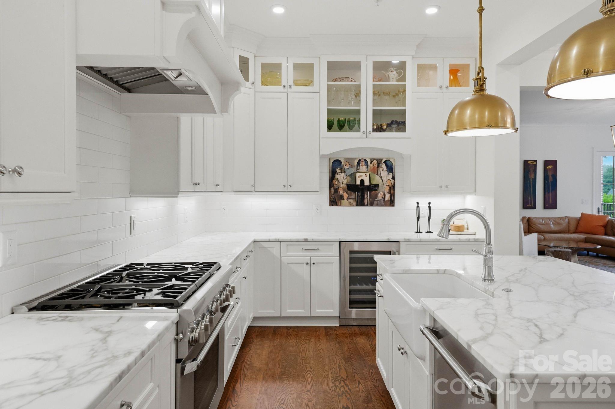 Photo 14 of 2312 Selwyn Avenue202, Charlotte, NC