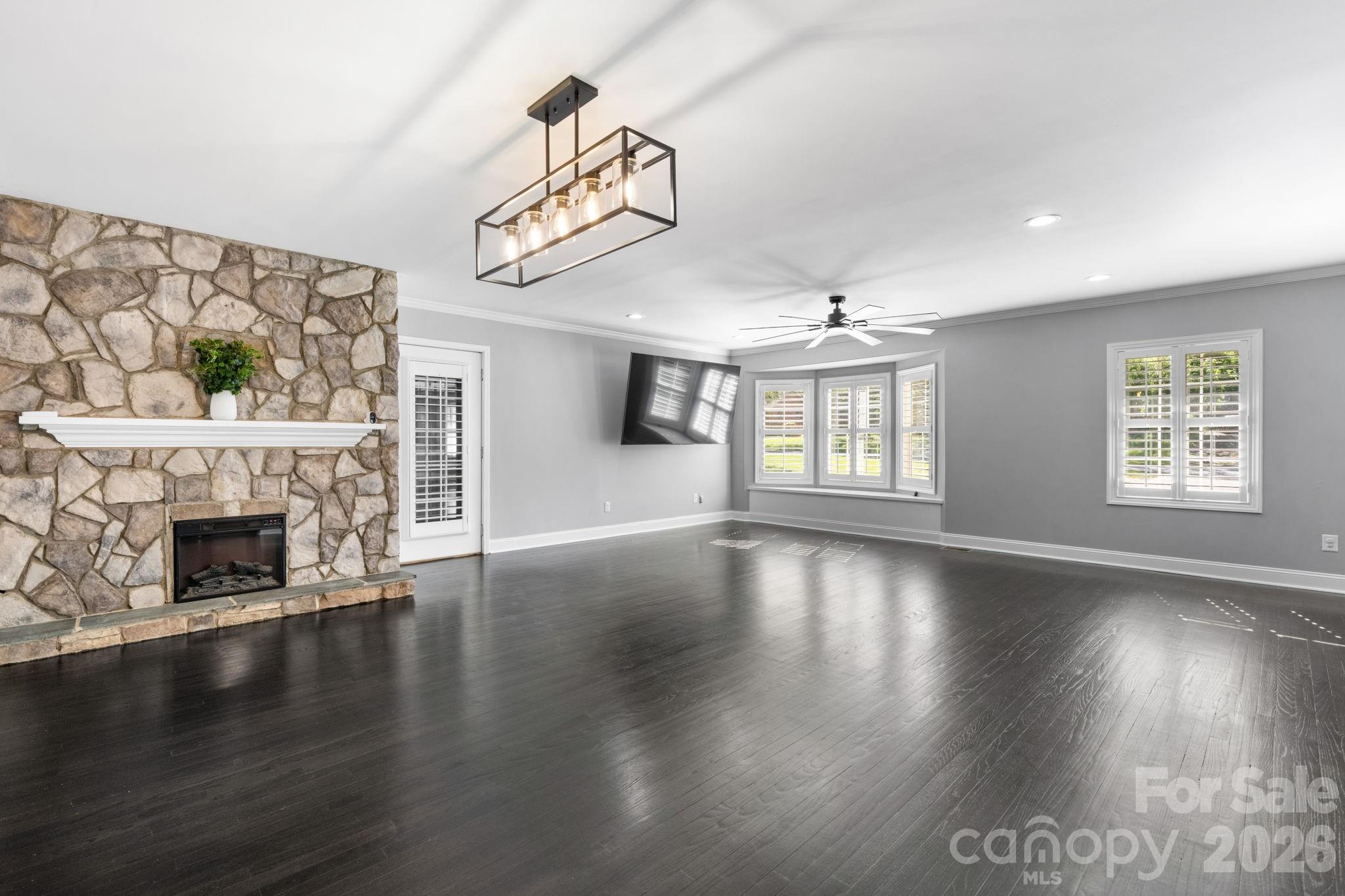14214 Honeysuckle Ridge Drive, Matthews, NC - photo 3 of 47