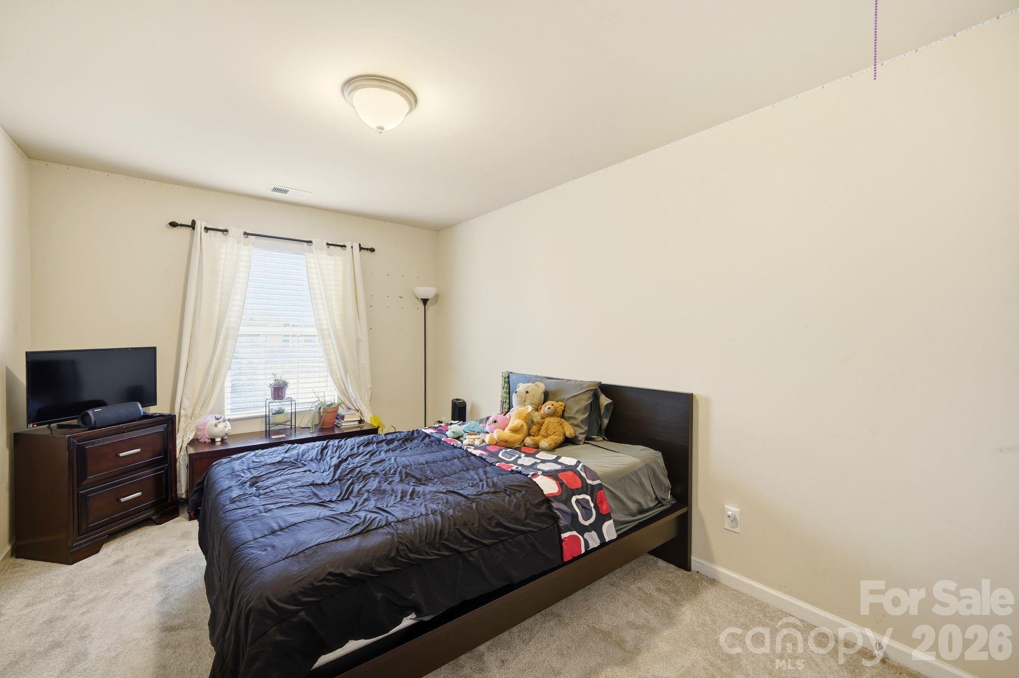 Photo 18 of 504 Knothole Lane, Charlotte, NC