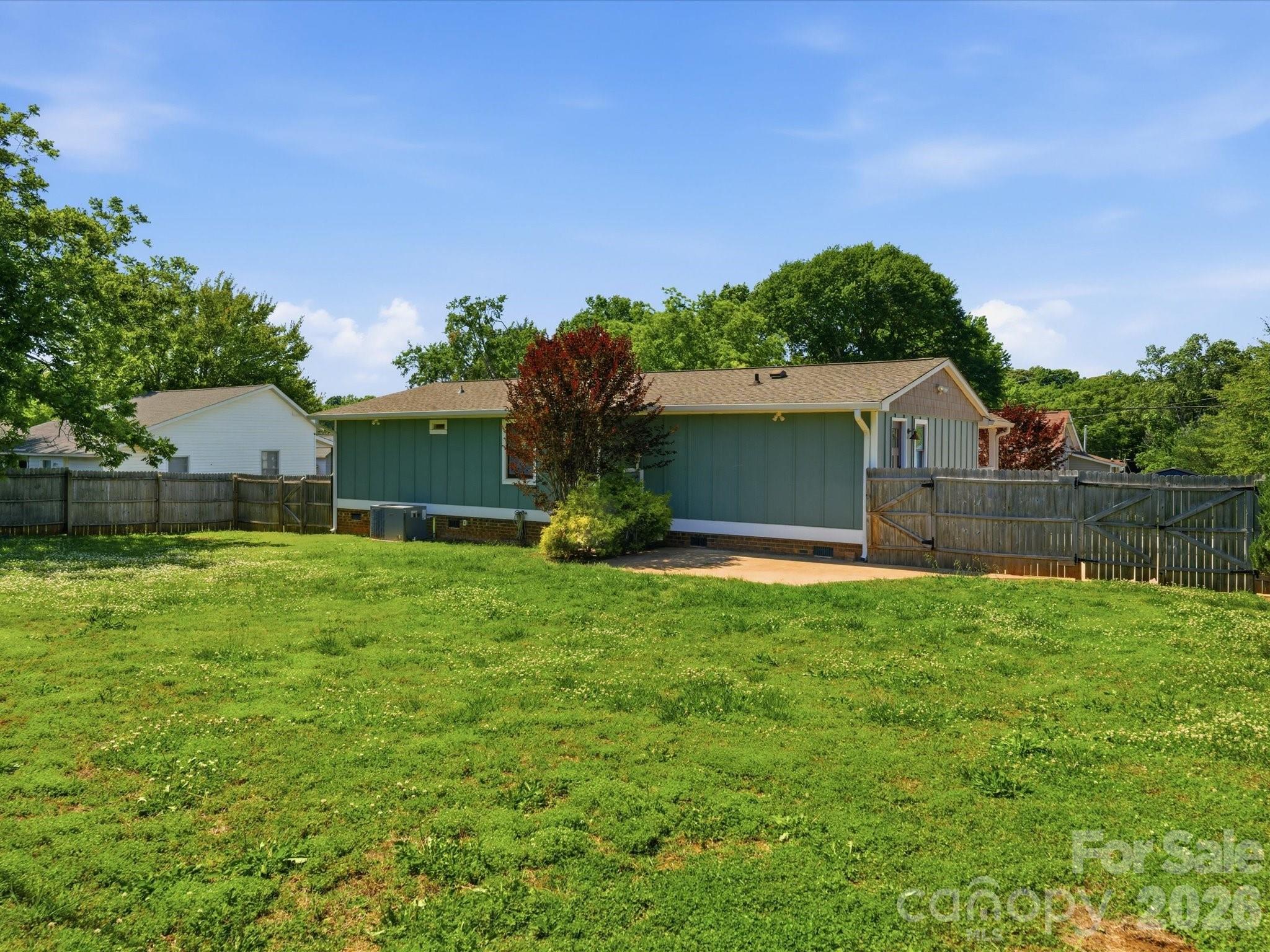 303 Sidney Johnson Street, Fort Mill, SC - photo 36 of 38
