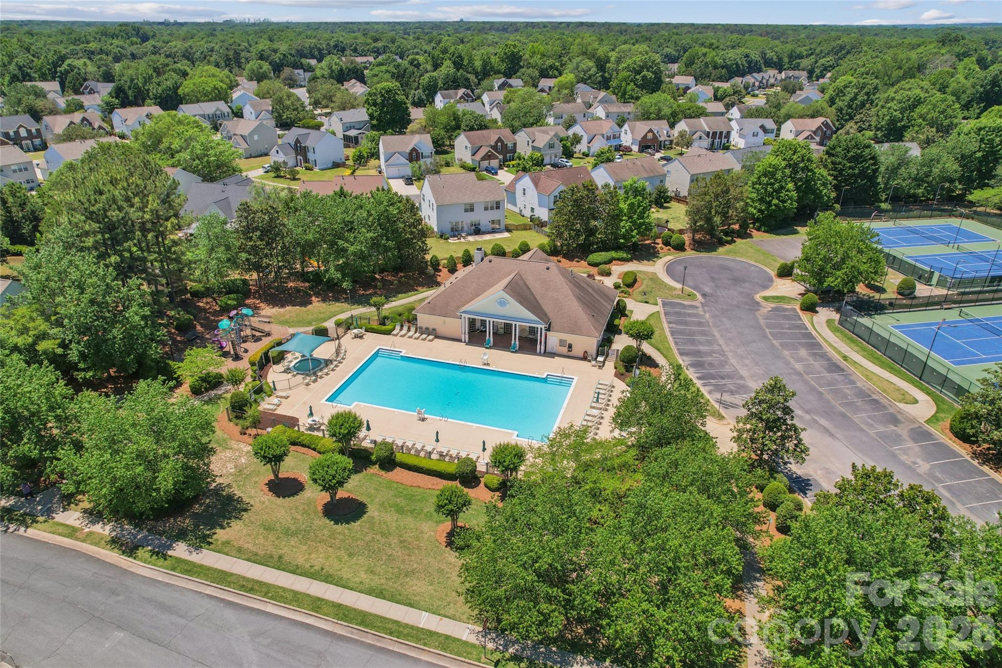Photo 37 of 2523 Beacon Forest Drive, Charlotte, NC