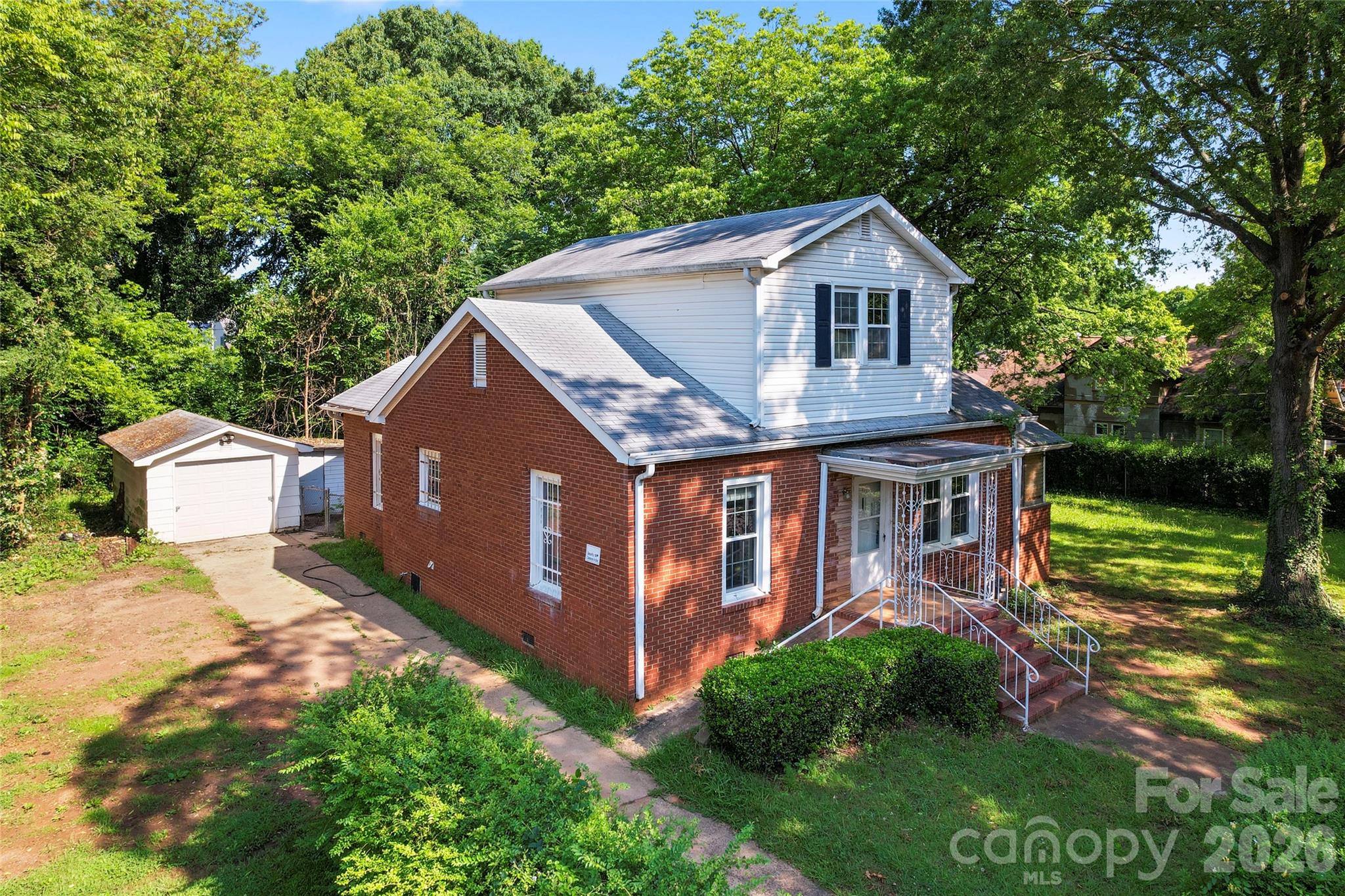 317 Campus Street, Charlotte, NC - photo 2 of 27