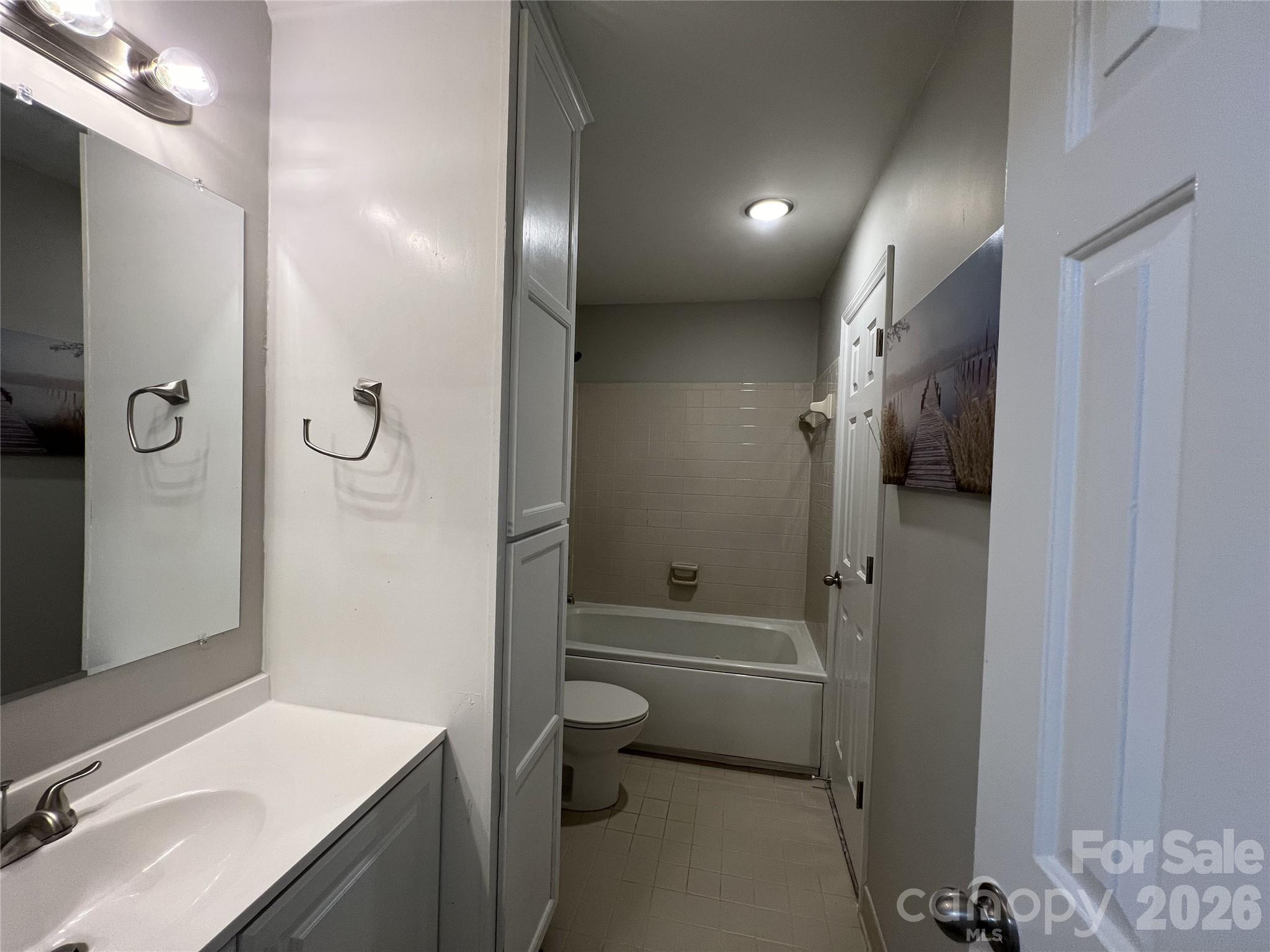 Photo 15 of 9041 J M Keynes Drive, Charlotte, NC