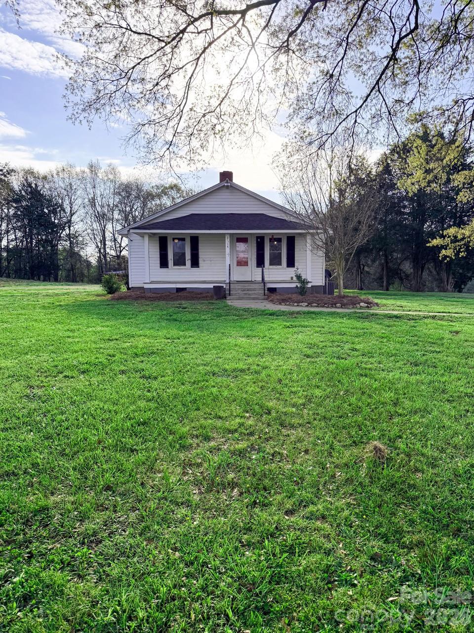 2114 Shelby Highway, Blacksburg, SC - photo 1 of 13