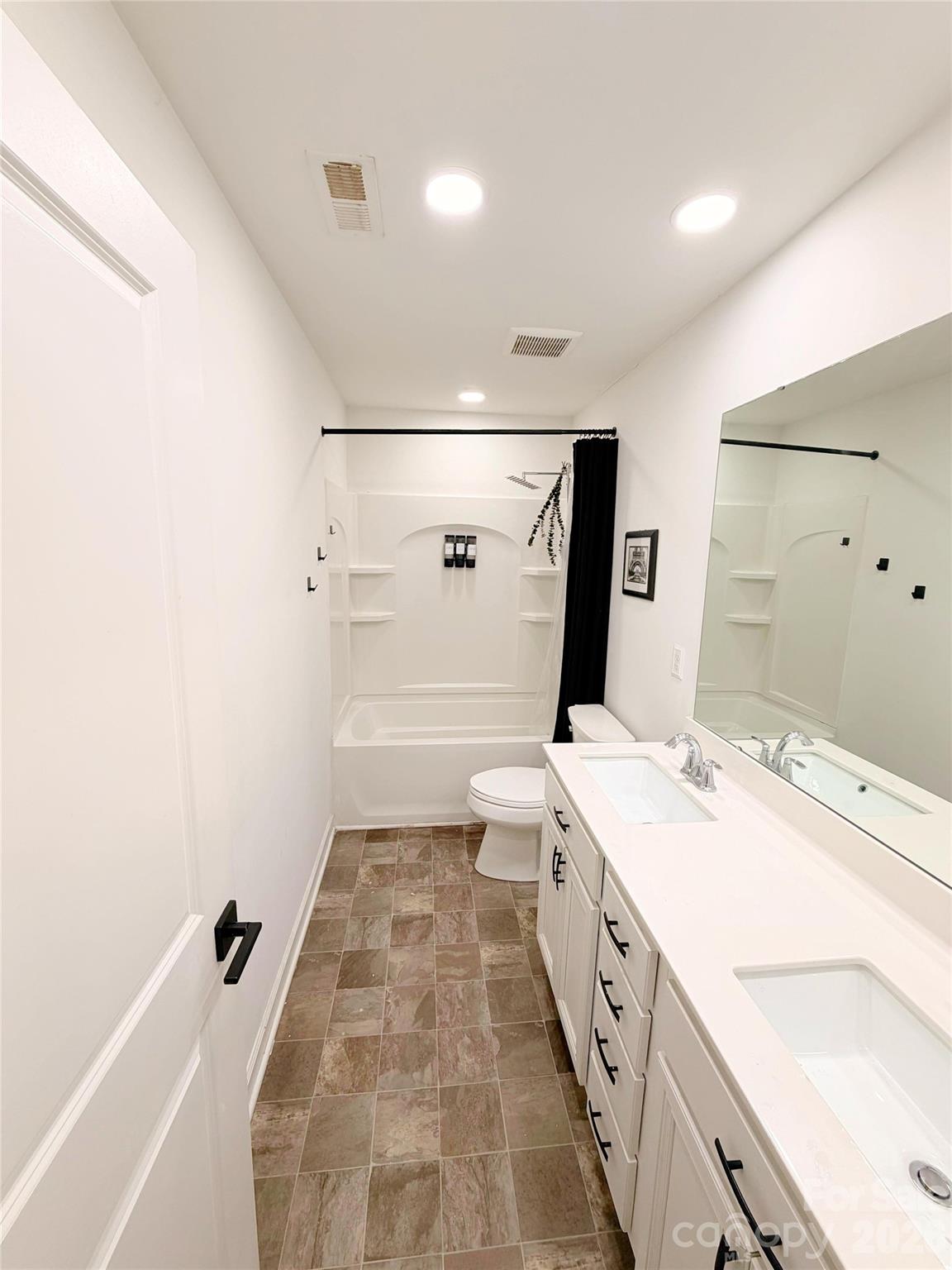 Photo 25 of 4314 Collingham Drive, Charlotte, NC
