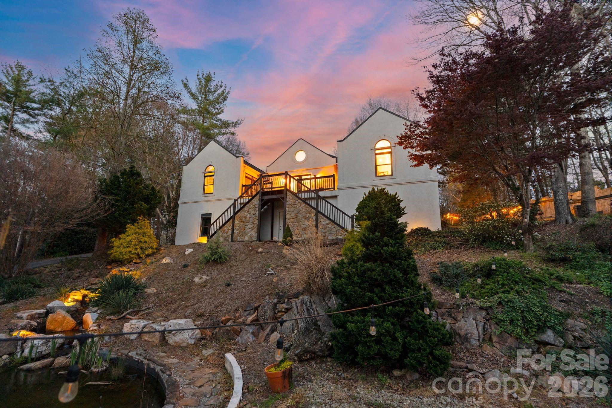 Photo 4 of 214 Ridgeway Drive, Taylorsville, NC