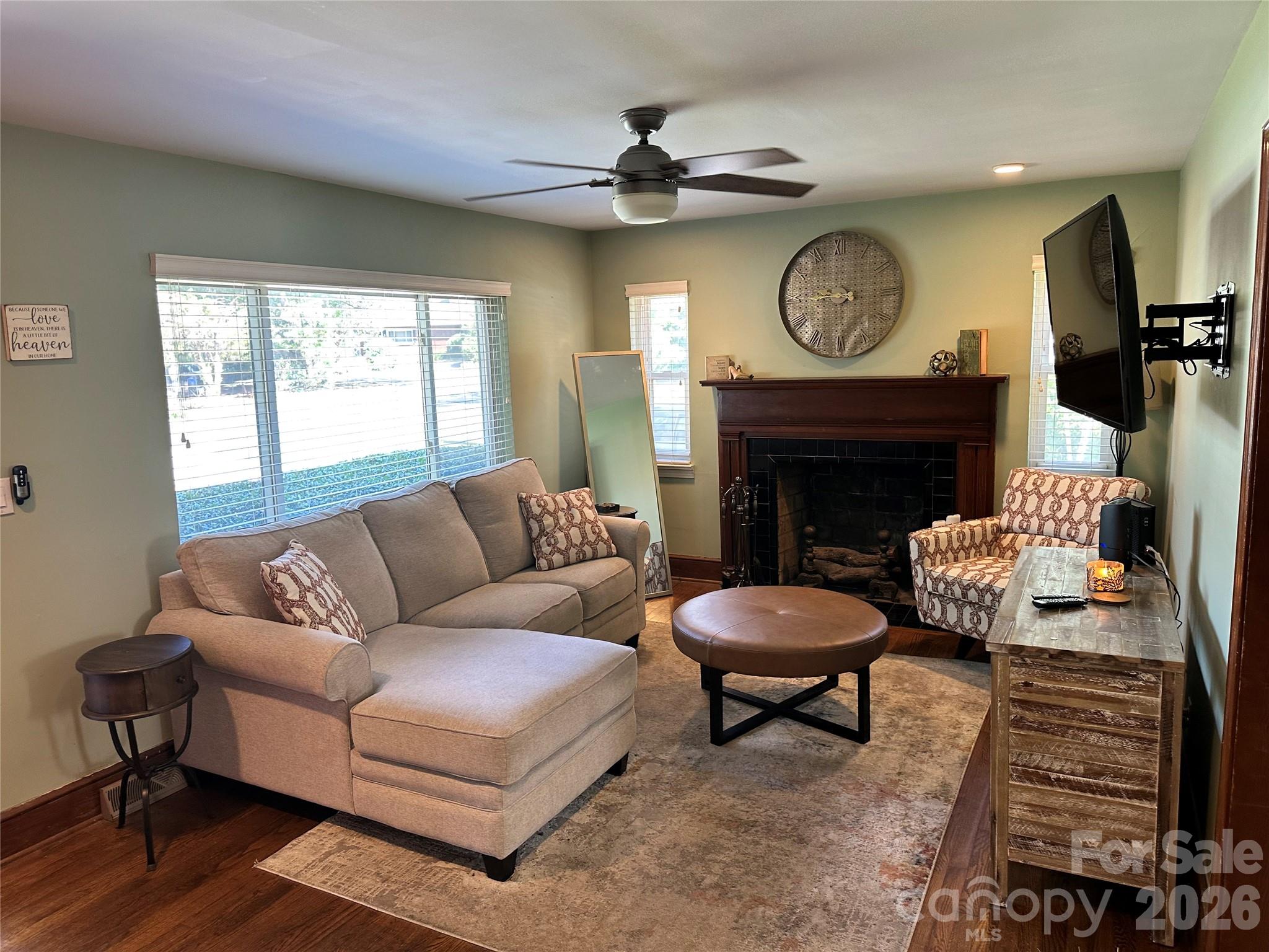 600 W Cama Street8, Charlotte, NC - photo 12 of 27