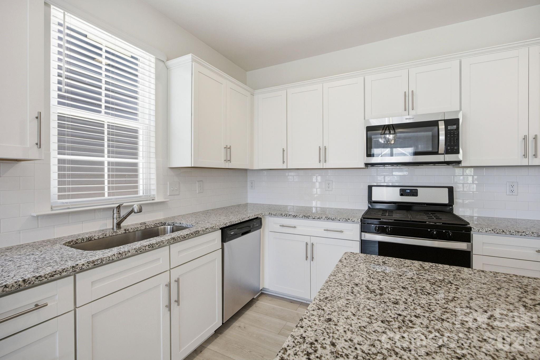 2015 Claybrook Lane, Denver, NC - photo 15 of 49