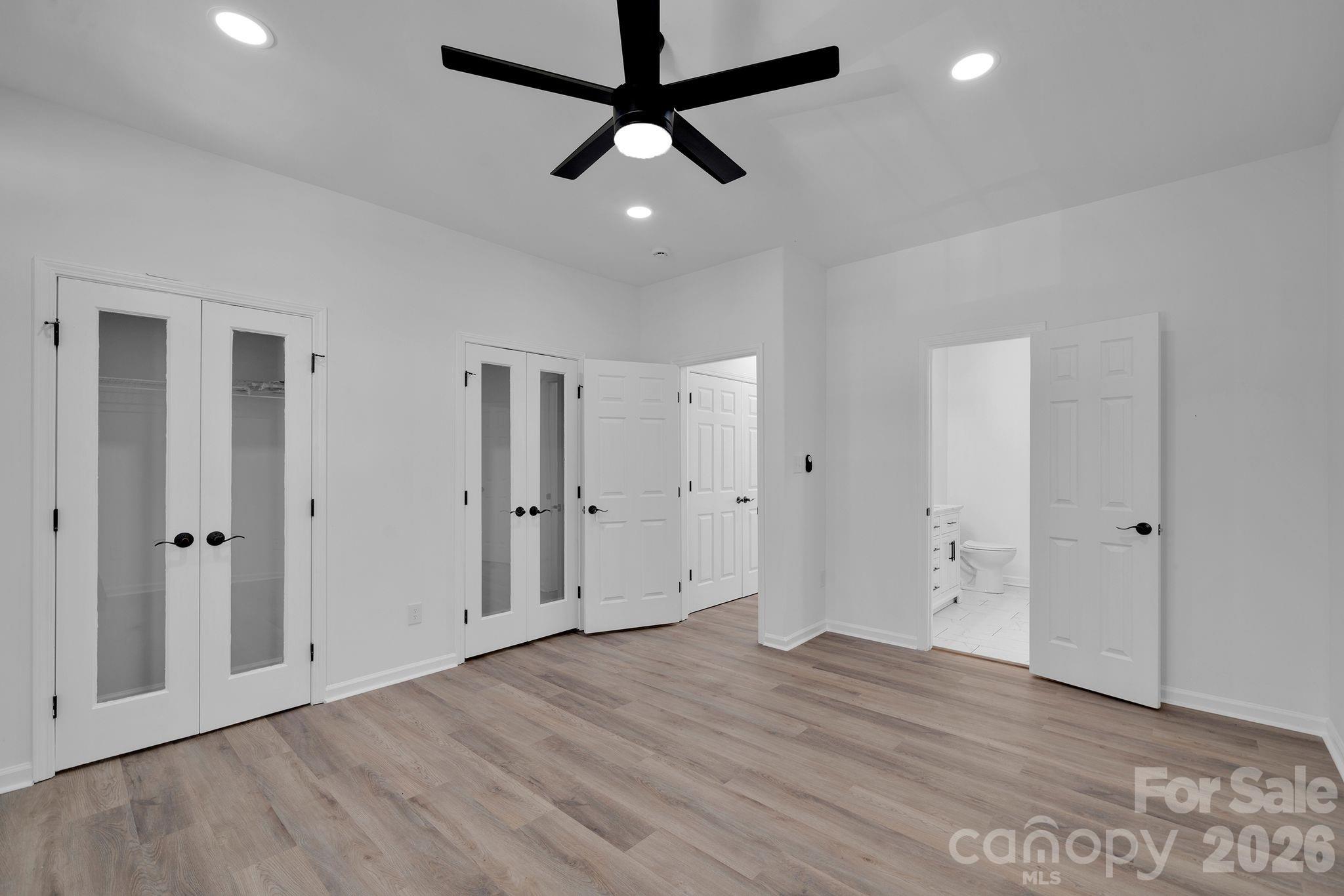 Photo 9 of 8131 Kings Creek Drive, Charlotte, NC