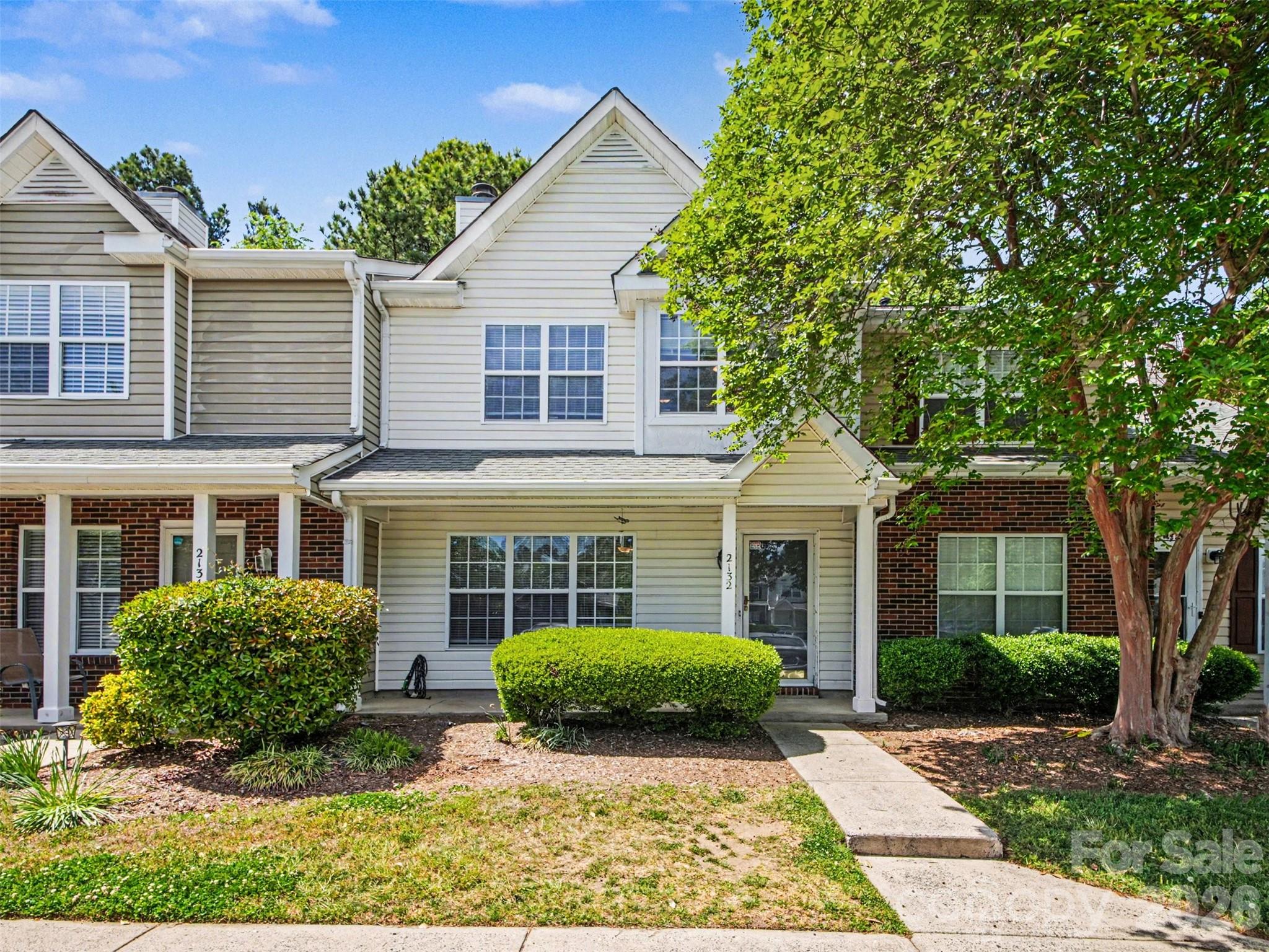 Home for sale at 2132 Preakness Court, Charlotte, NC — photo 1 of 28