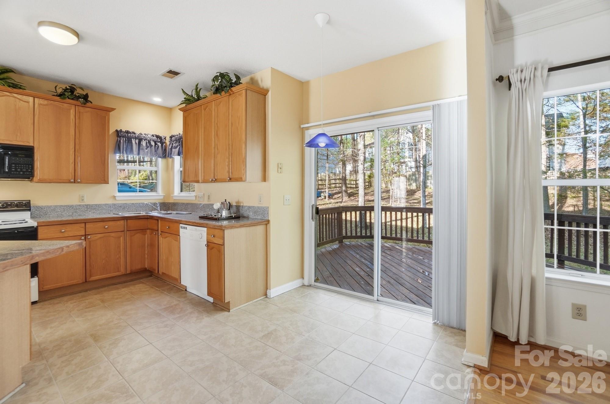 Photo 12 of 8721 Woodcock Lane, Charlotte, NC