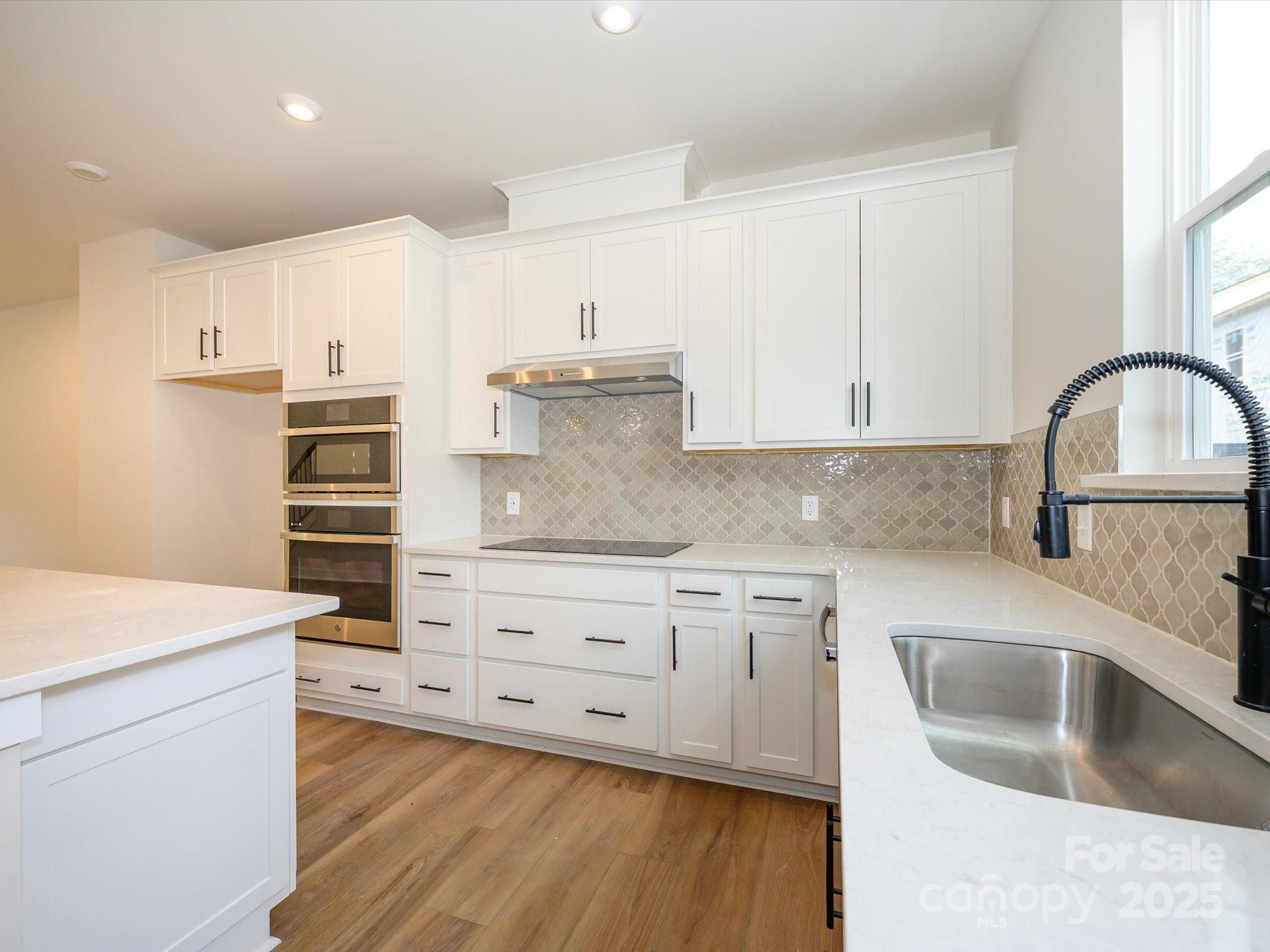 Photo 5 of 6009 Pivot Court, Charlotte, NC