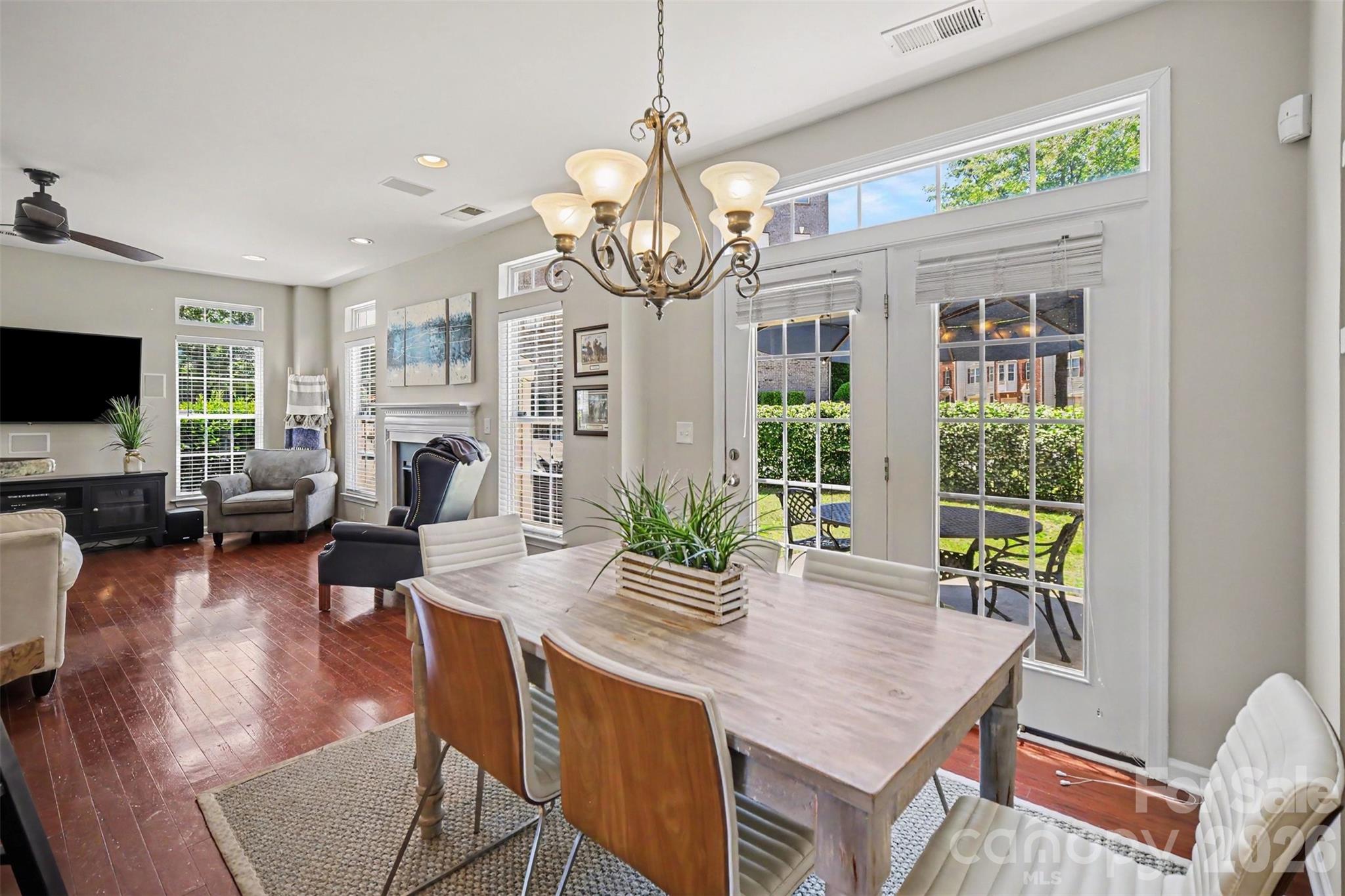 5938 Union Pacific Avenue, Charlotte, NC - photo 8 of 46