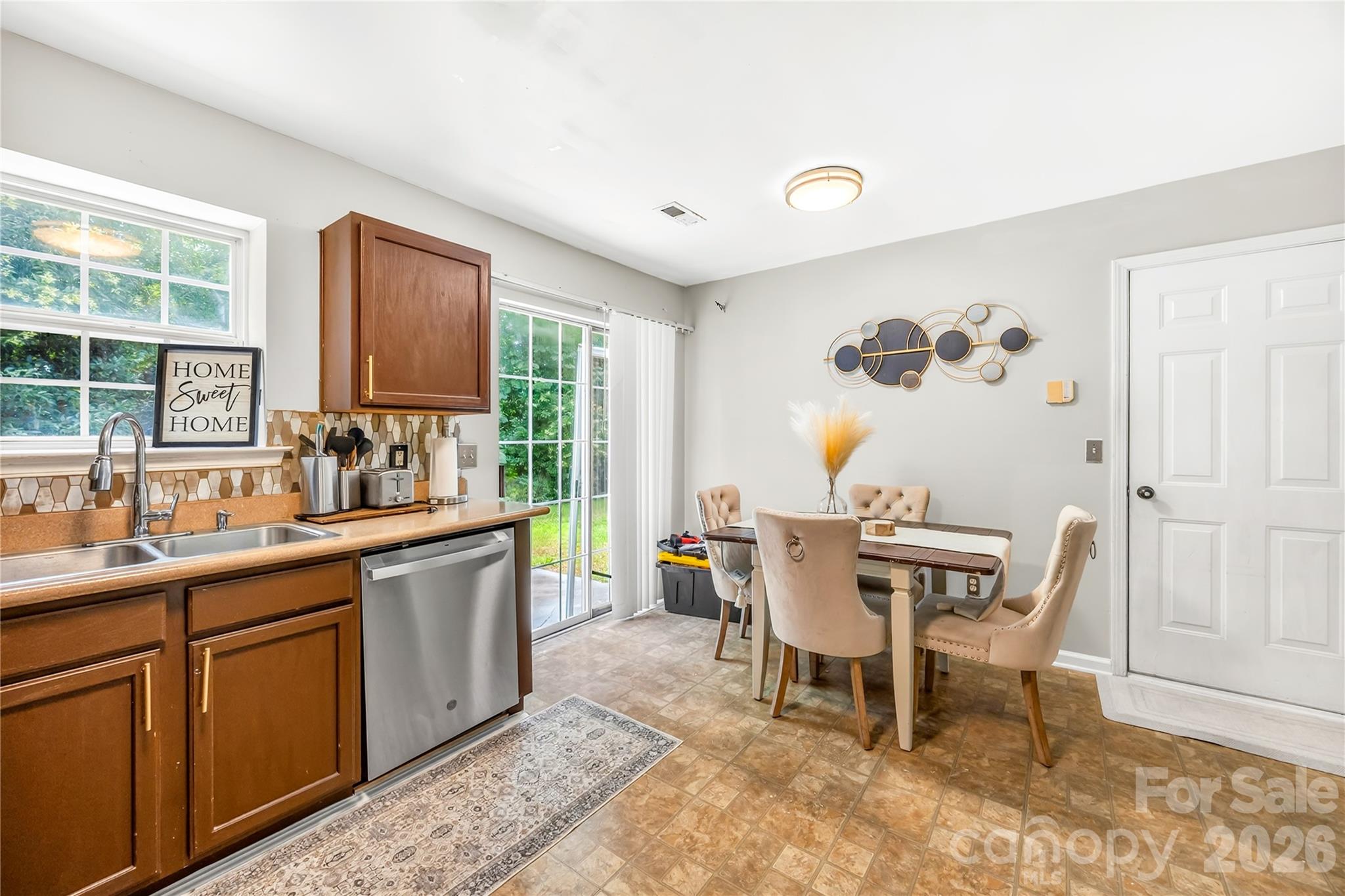 Photo 12 of 14542 Arbor Ridge Drive, Charlotte, NC