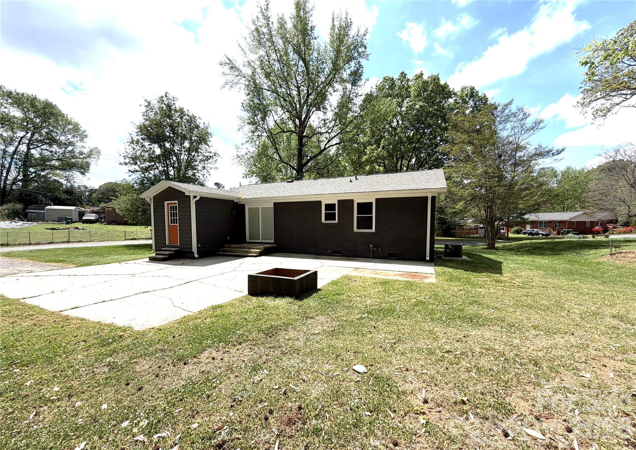 Photo 29 of 1200 Weststone Drive, Charlotte, NC
