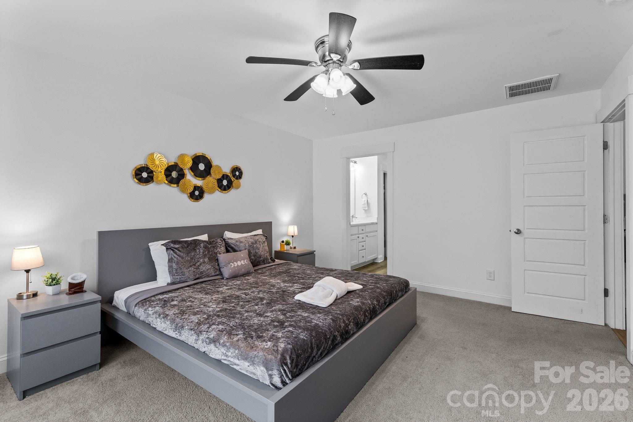 Photo 25 of 4117 Colebrook Road, Charlotte, NC
