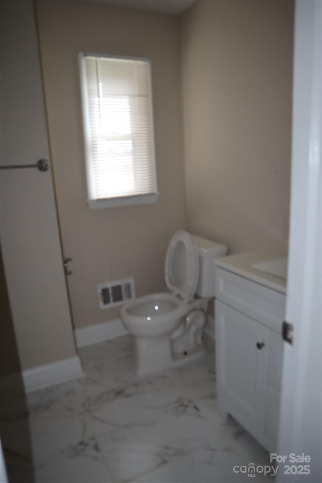 1703 Tyvola Road, Charlotte, NC - photo 7 of 18