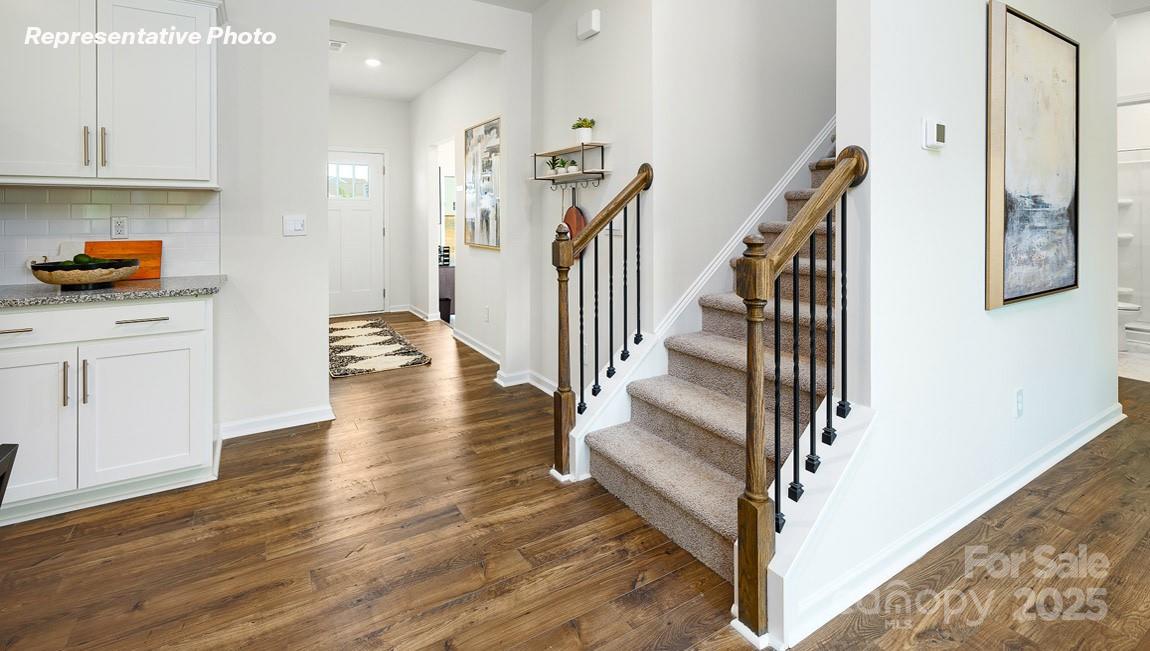 Photo 4 of 5620 Pamplona Way, Charlotte, NC