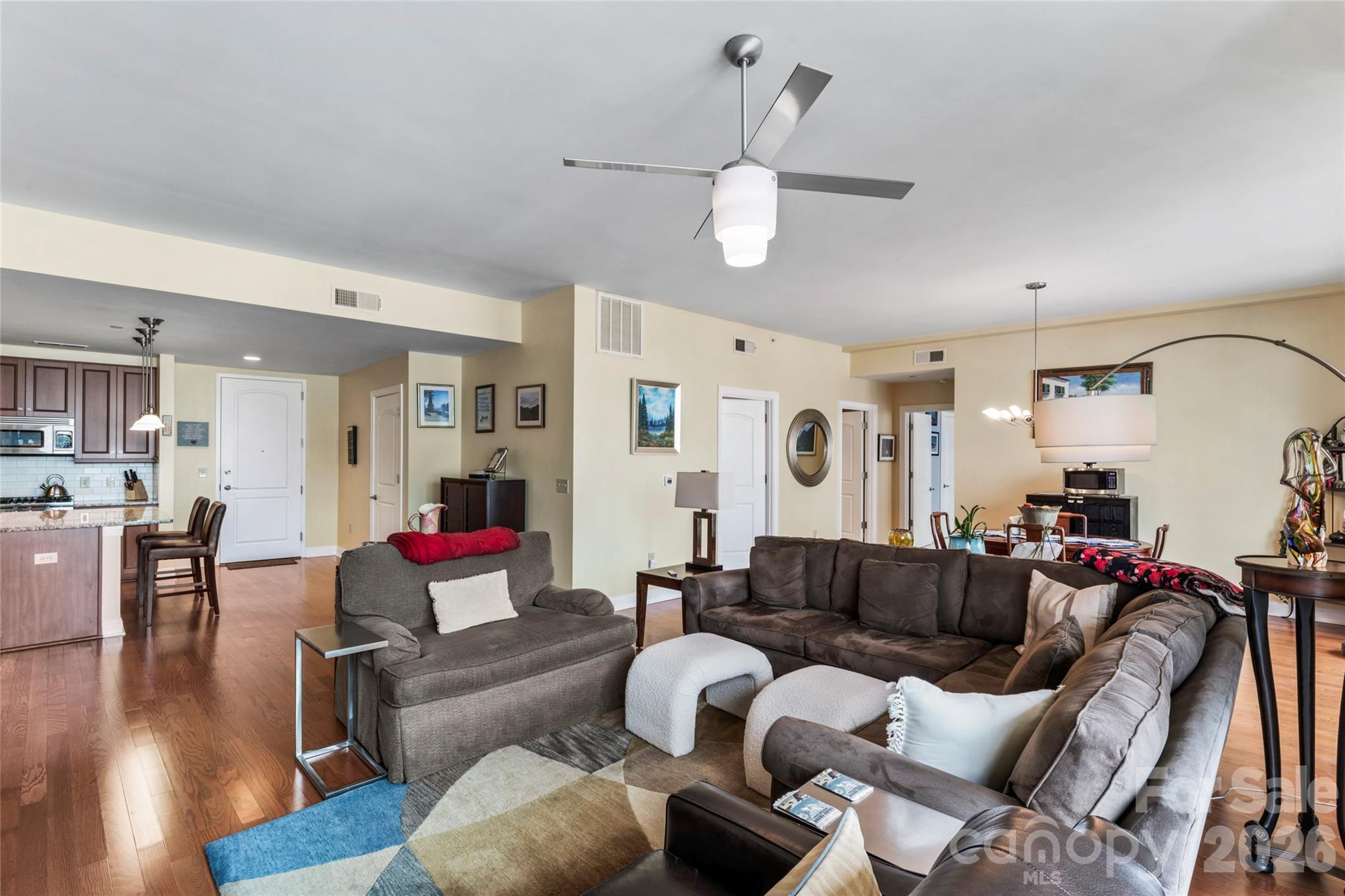 Photo 16 of 701 Royal Court1007, Charlotte, NC