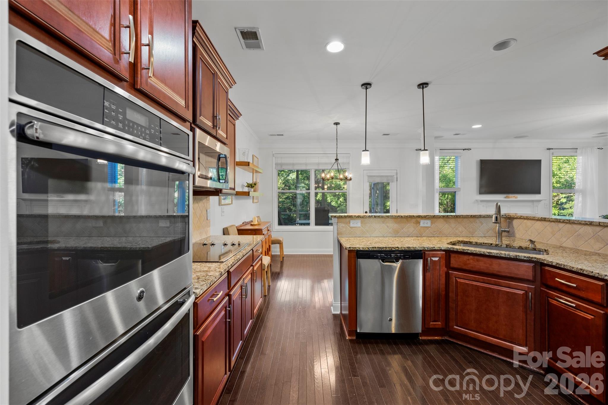 949 Autumn Glen Court, Lake Wylie, SC - photo 6 of 23