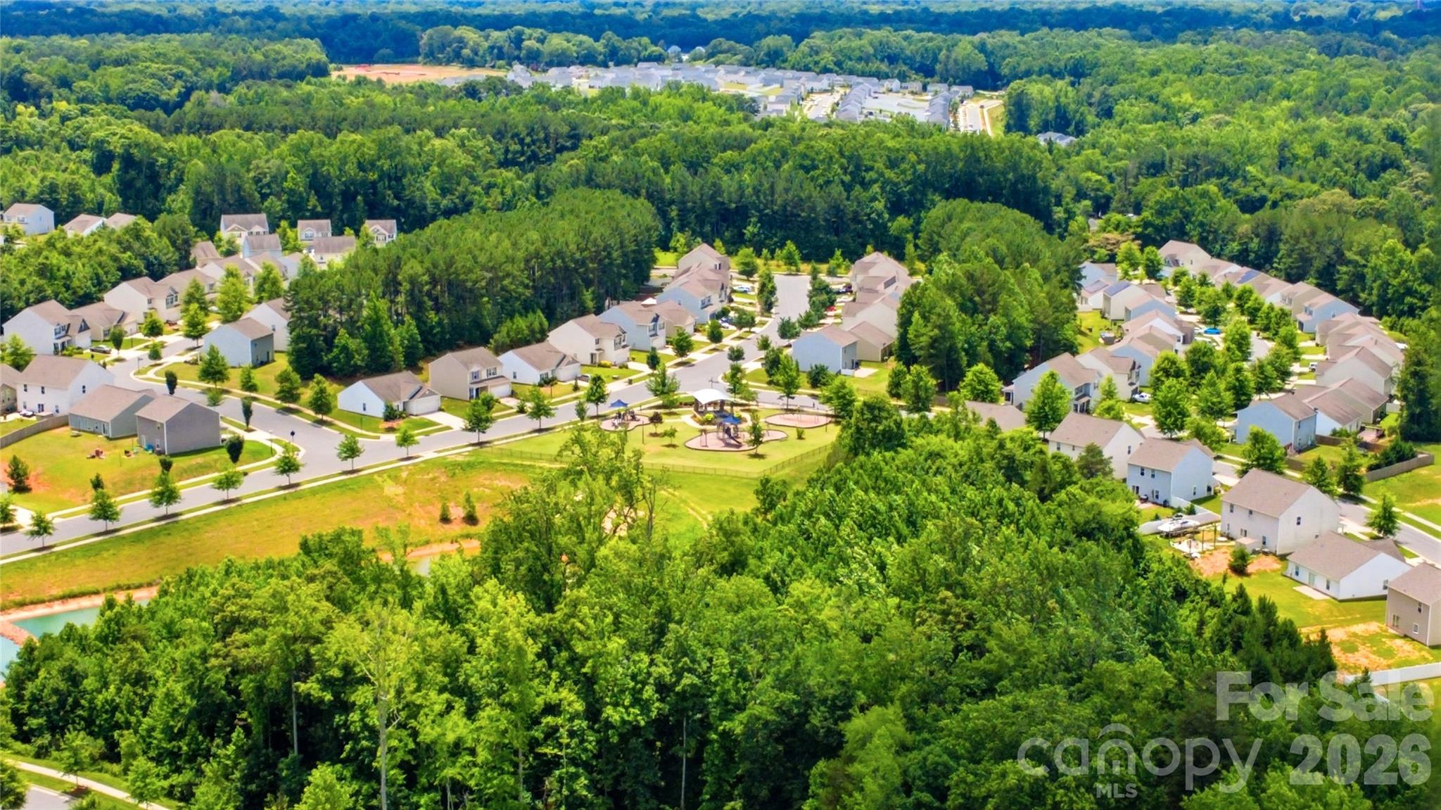 Home for sale at 5221 Upton Place, Charlotte, NC — photo 6 of 30