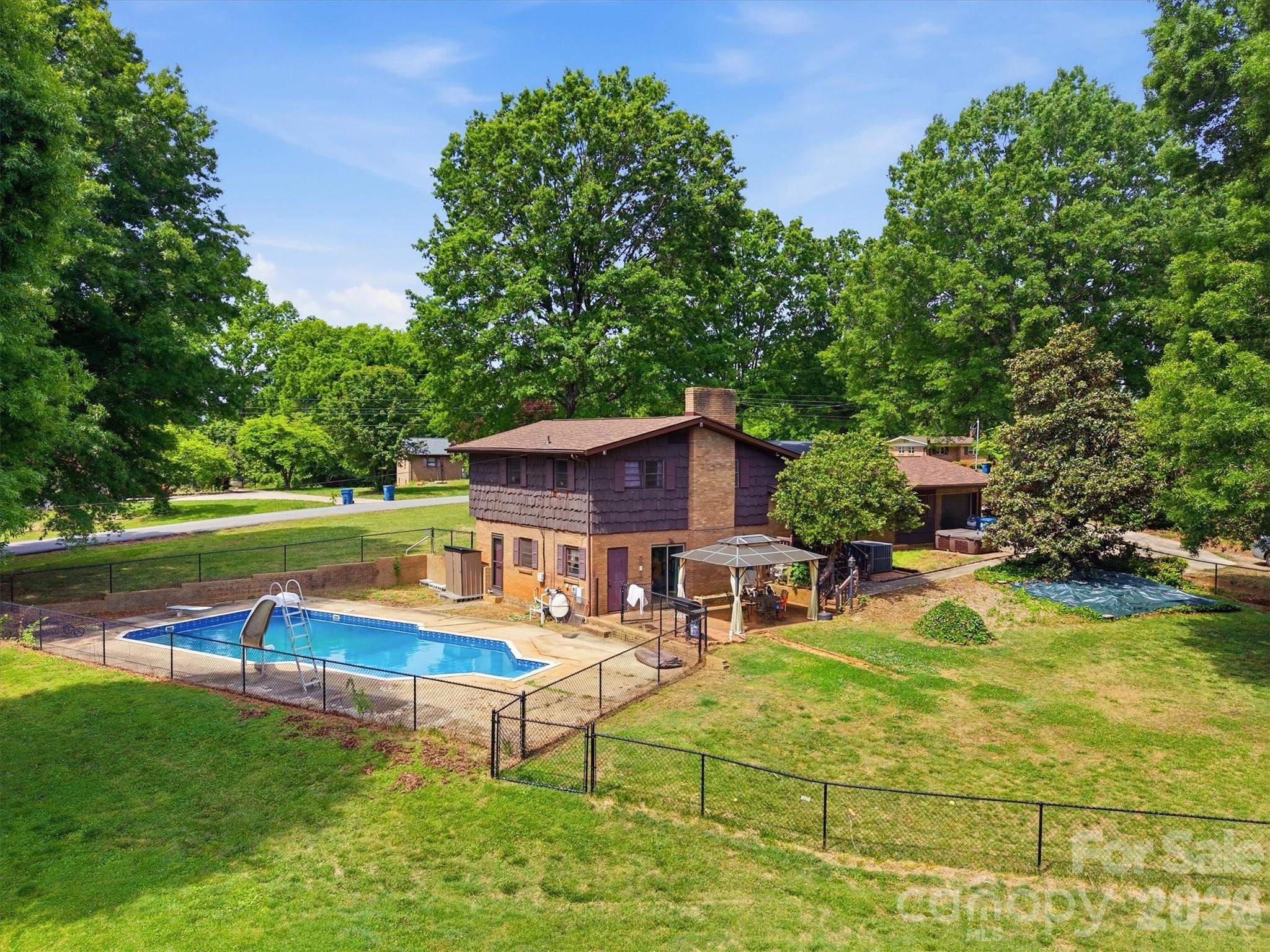 3634 Brookwood Drive, Maiden, NC - photo 14 of 35