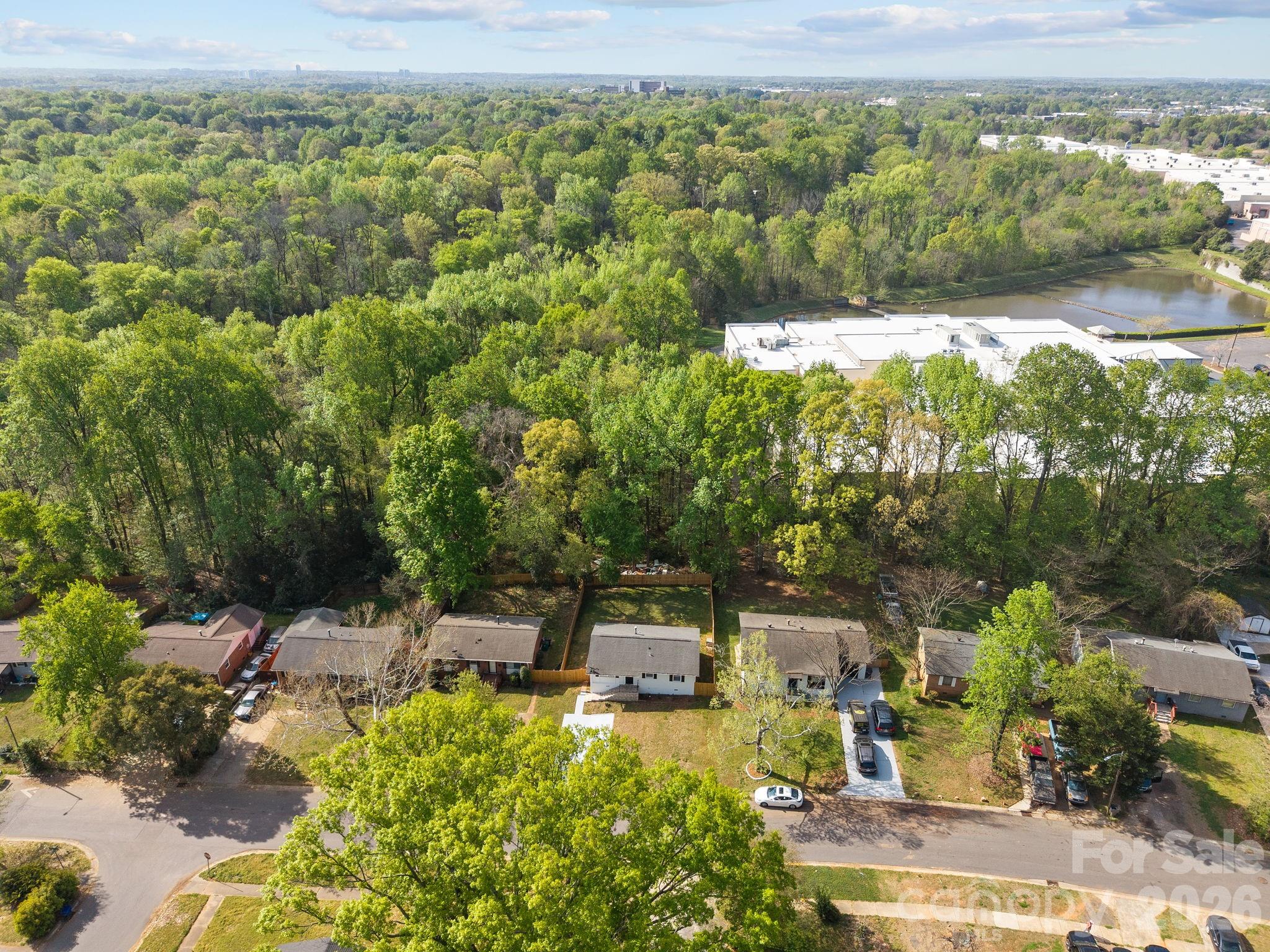 Photo 24 of 2309 Longleaf Drive, Charlotte, NC