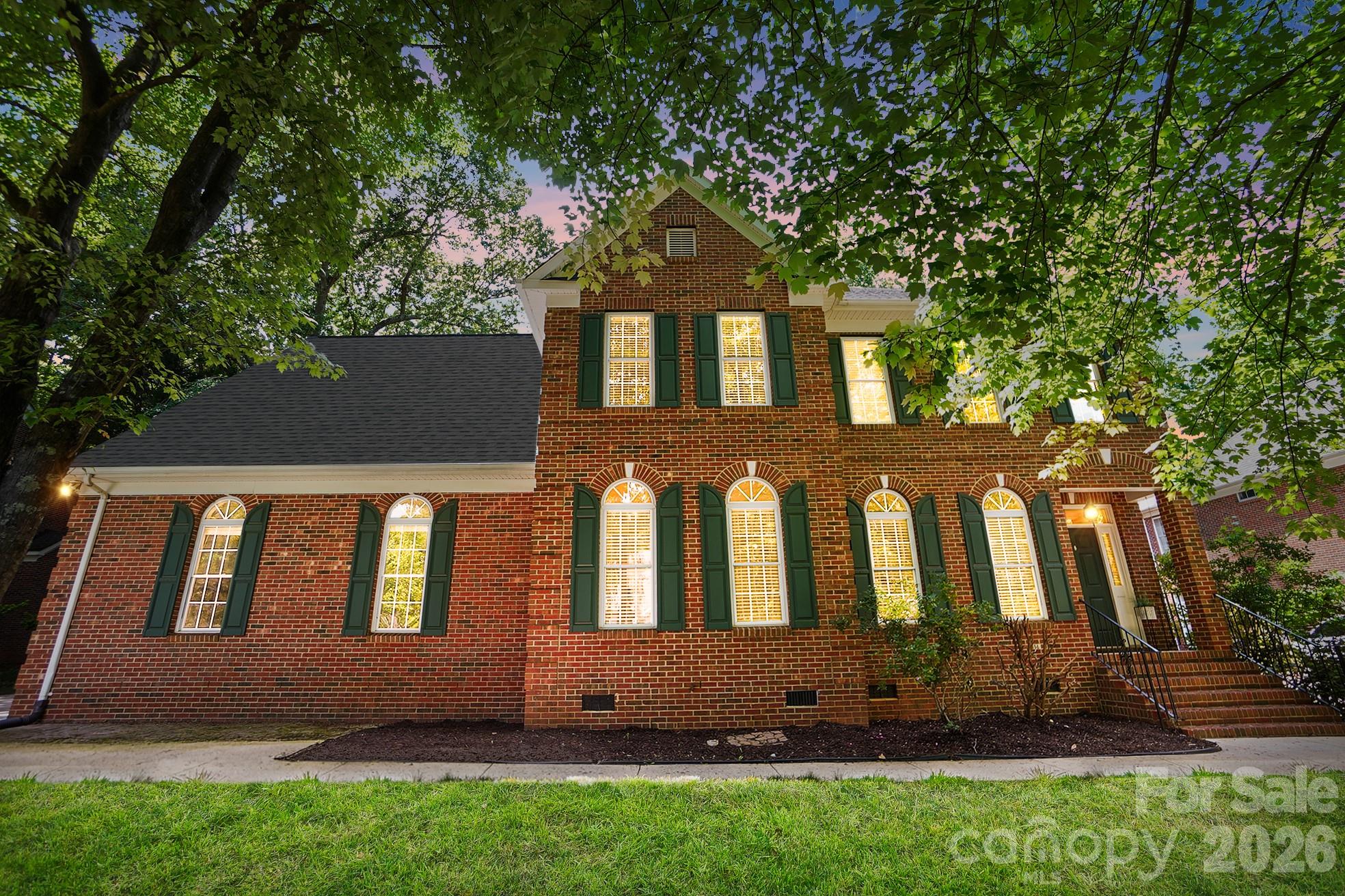 Photo 2 of 7126 Weddington Brook Drive, Matthews, NC