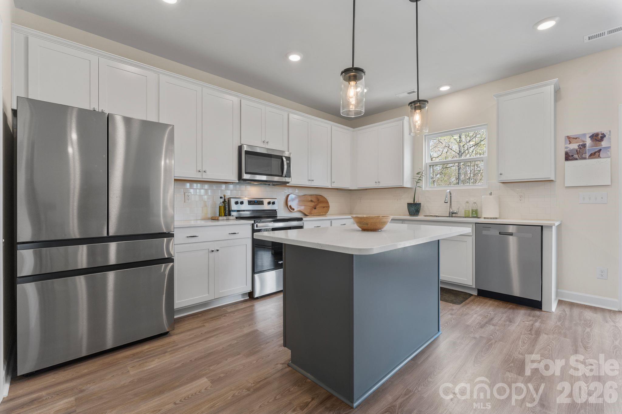 Photo 4 of 467 Hoover Road, Troutman, NC