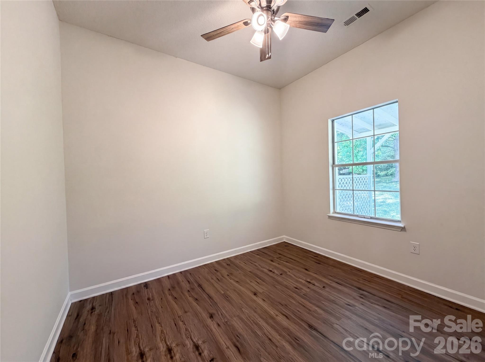 Photo 11 of 10530 Southern Oak Court, Charlotte, NC