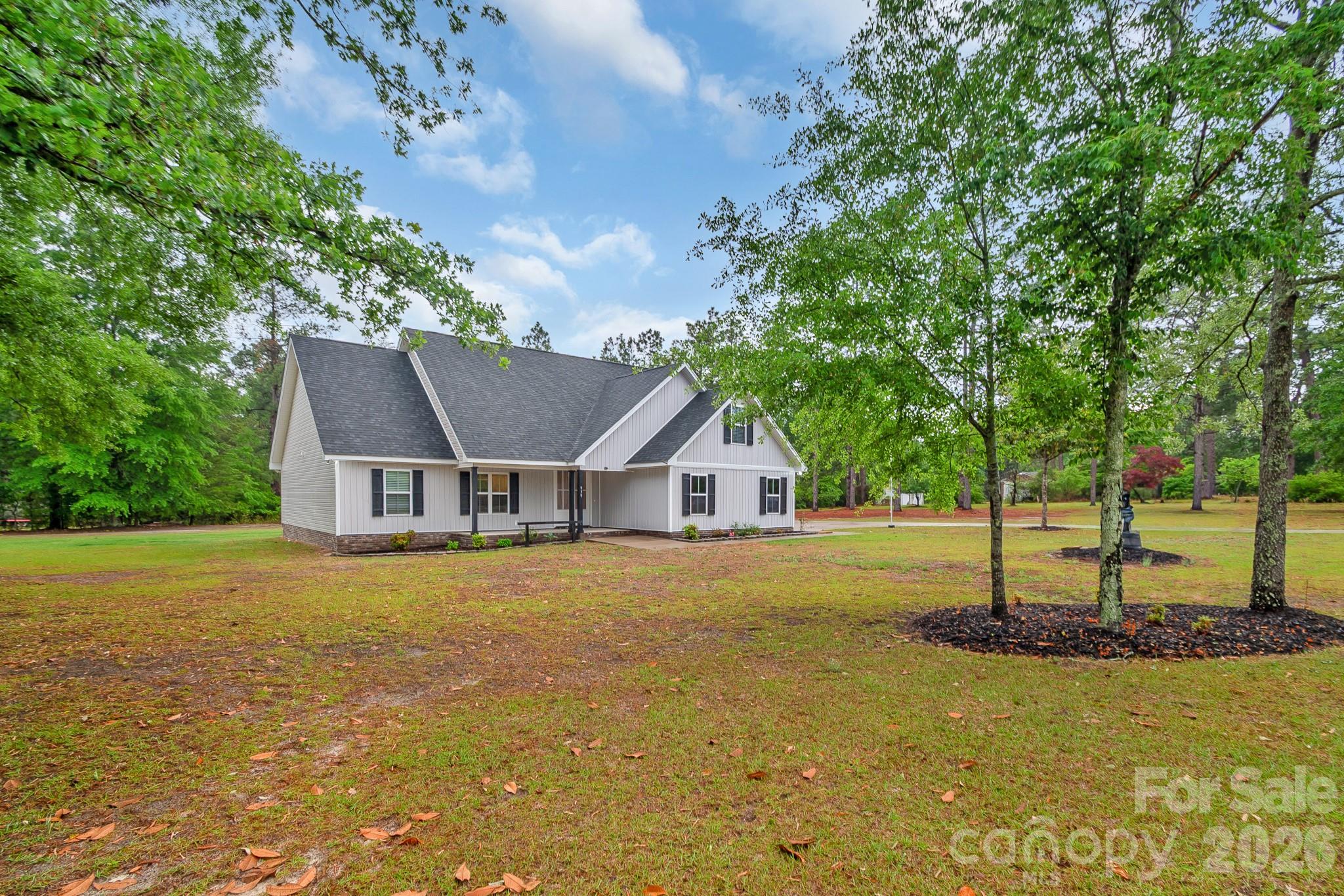 Photo 4 of 939 Old Stagecoach Road, Camden, SC