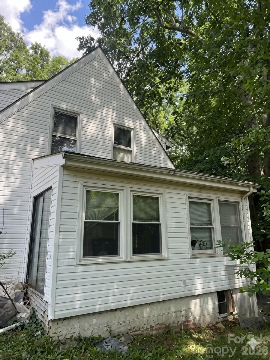 1508 Kings Road, Shelby, NC - photo 2 of 8