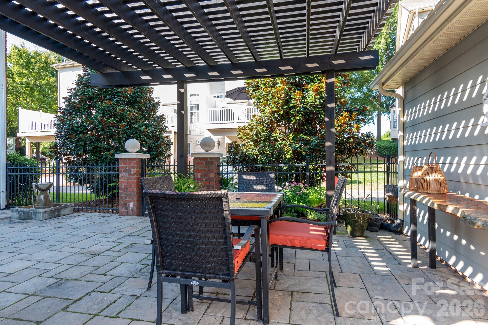 438 Magnolia Street, Davidson, NC - photo 3 of 21