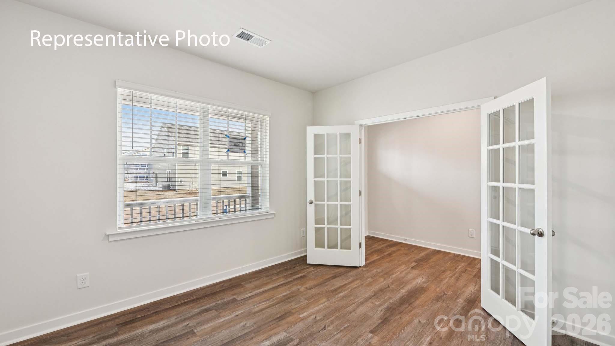 Photo 12 of 5616 Pamplona Way, Charlotte, NC