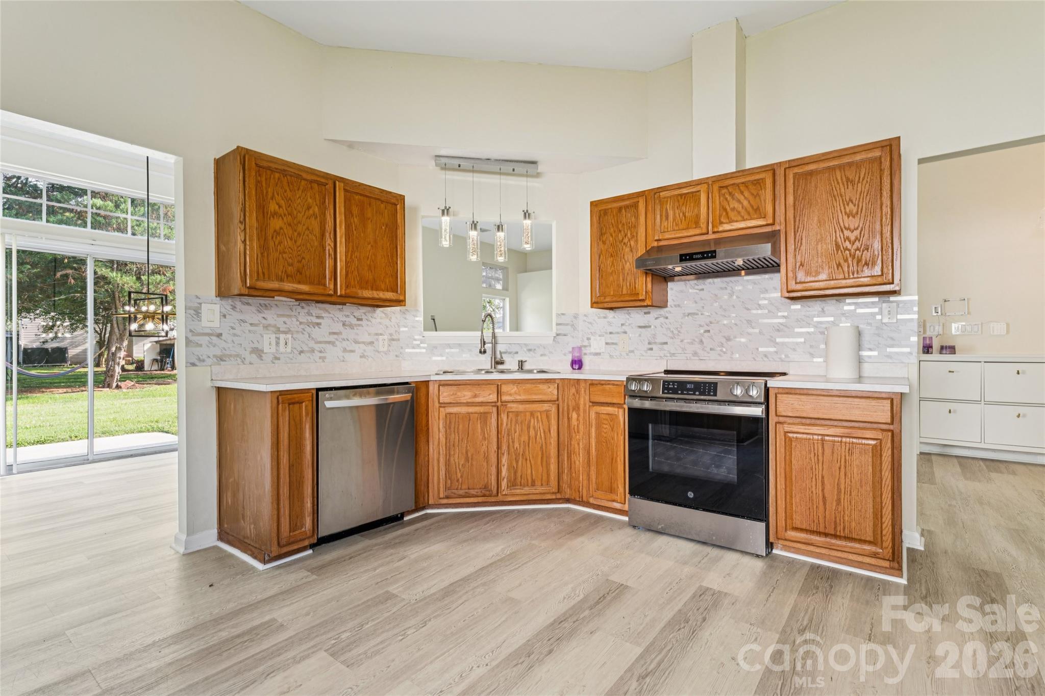 Home for sale at 13511 Diadem Court6, Charlotte, NC — photo 14 of 33
