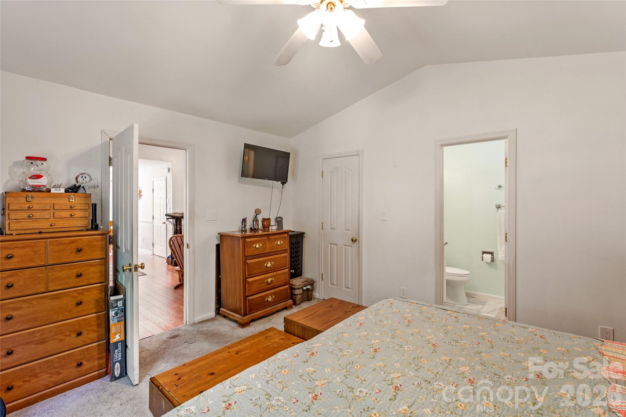Photo 12 of 13221 Crooked Pine Court, Charlotte, NC