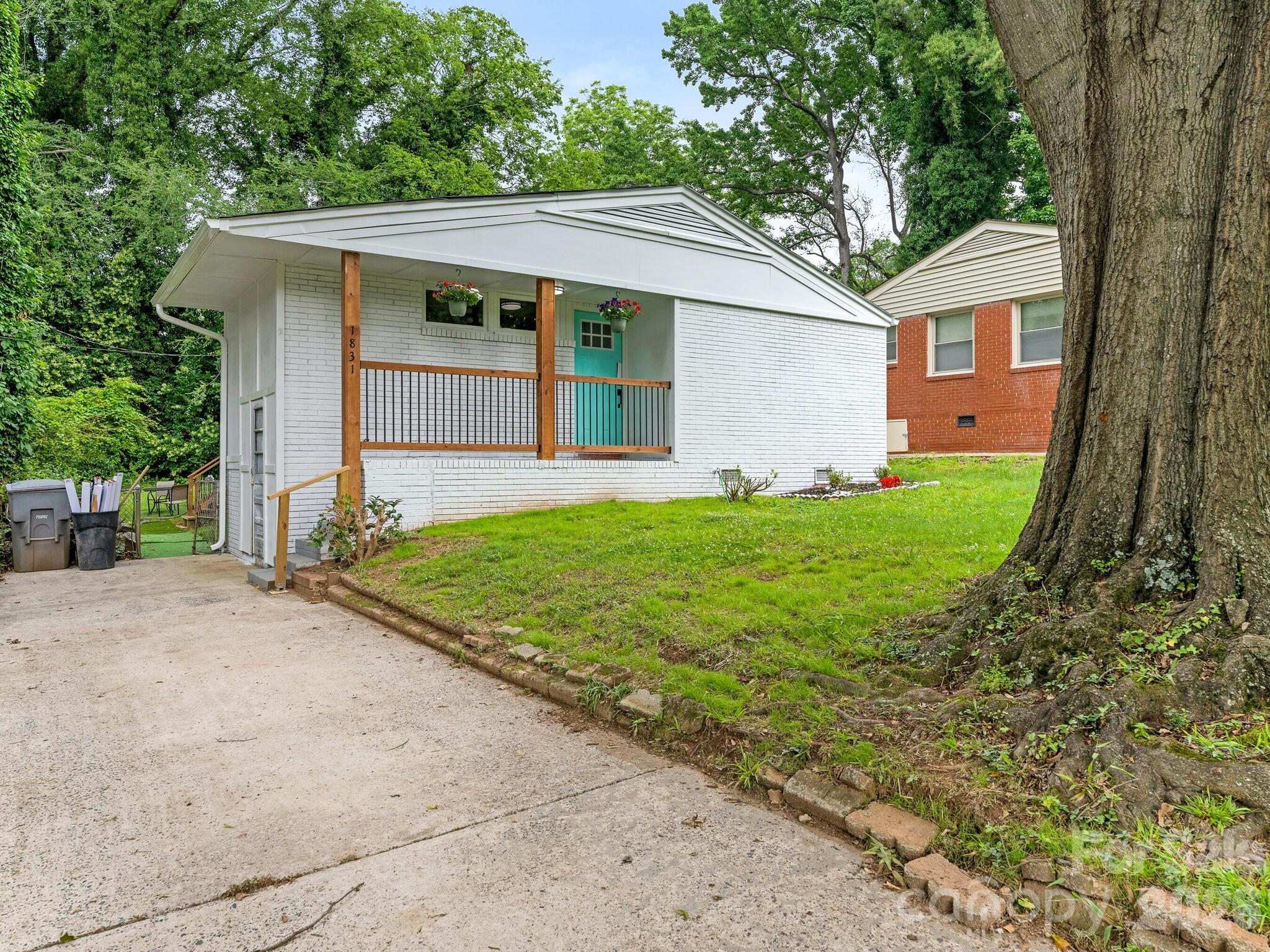 Photo 2 of 1831 Erie Street, Charlotte, NC