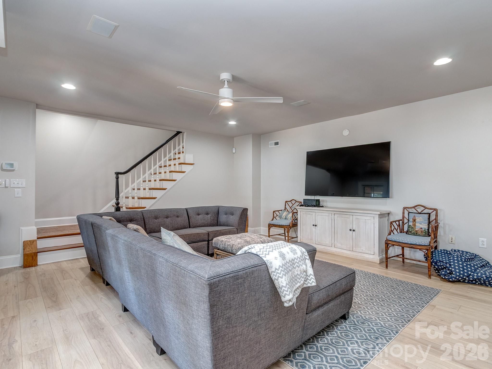 6528 Chipstead Lane, Charlotte, NC - photo 43 of 49