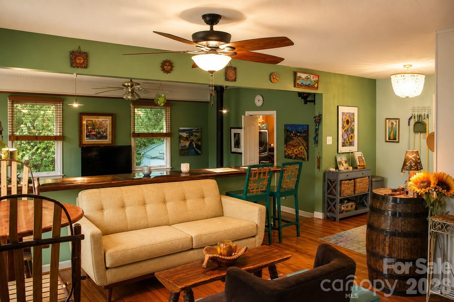 1122 Zion Court, Charlotte, NC - photo 6 of 19
