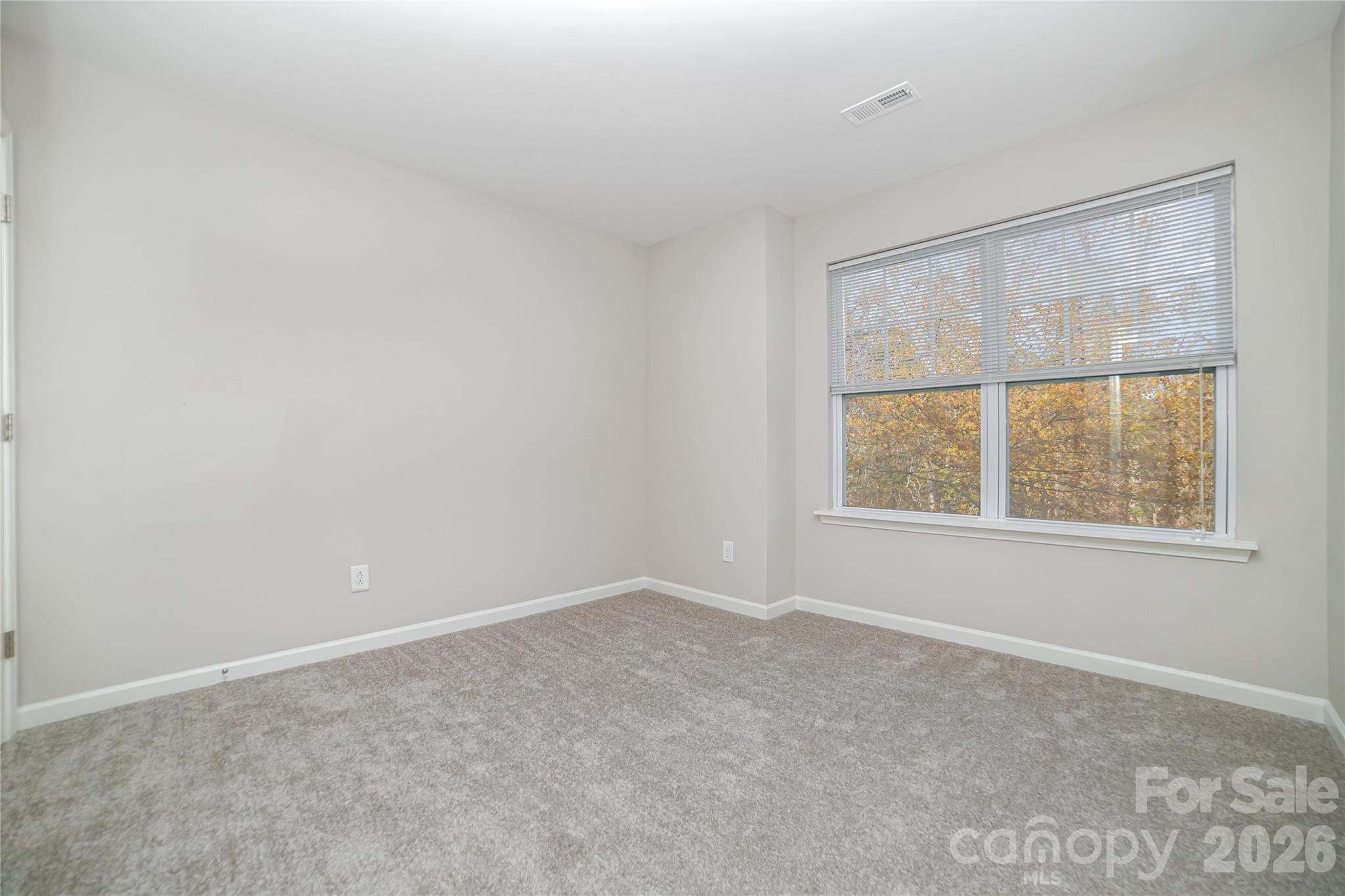 Photo 14 of 11033 Ardglass Court, Charlotte, NC