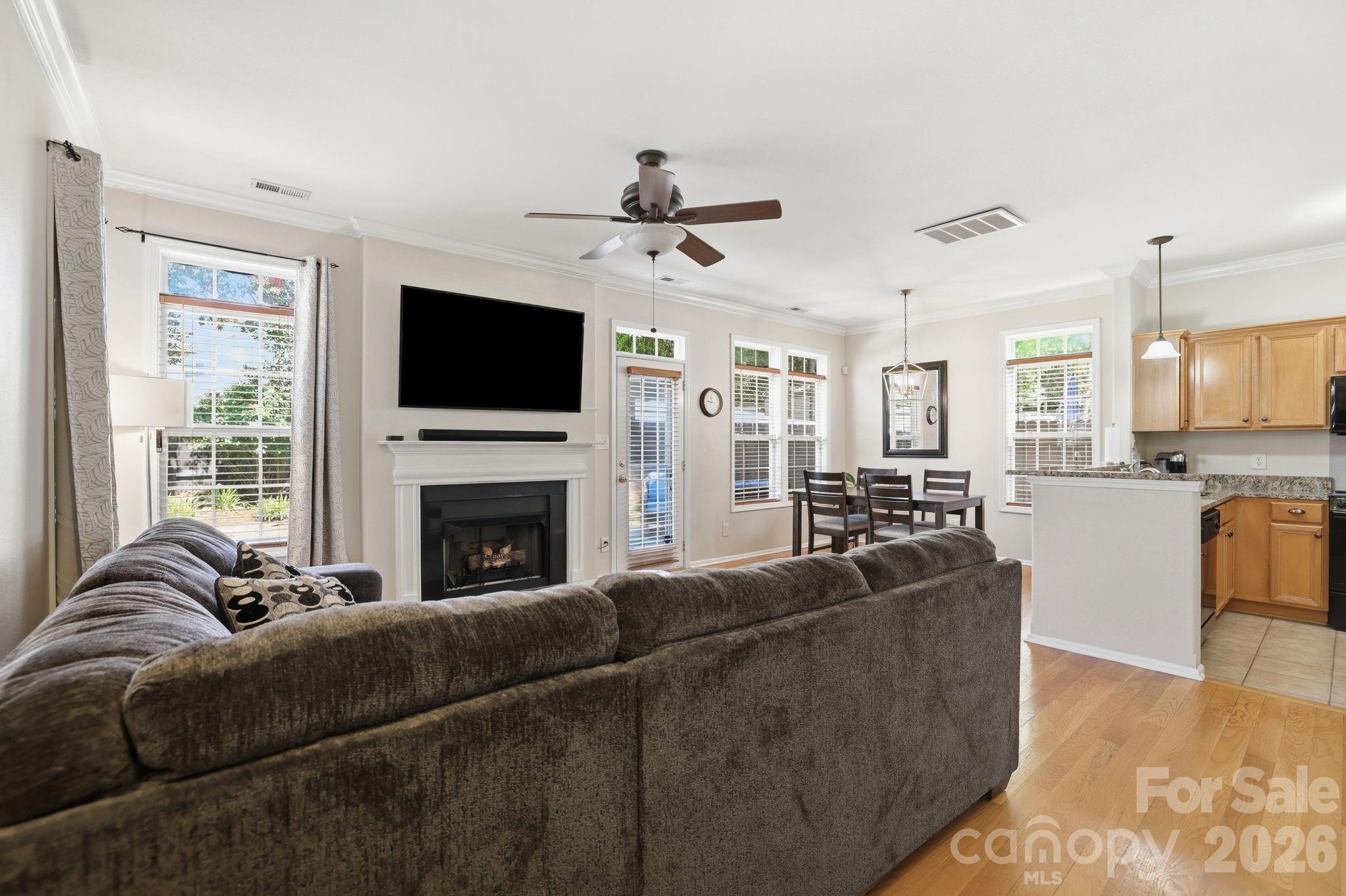 Photo 7 of 5304 Silabert Avenue, Charlotte, NC