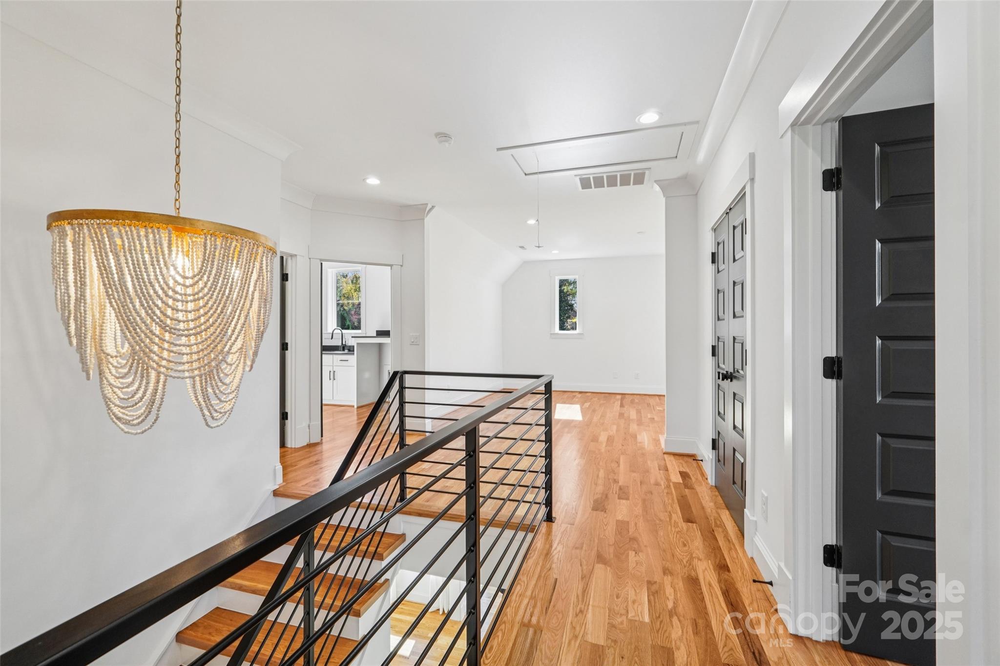 Photo 33 of 132 Sardis Lane, Charlotte, NC