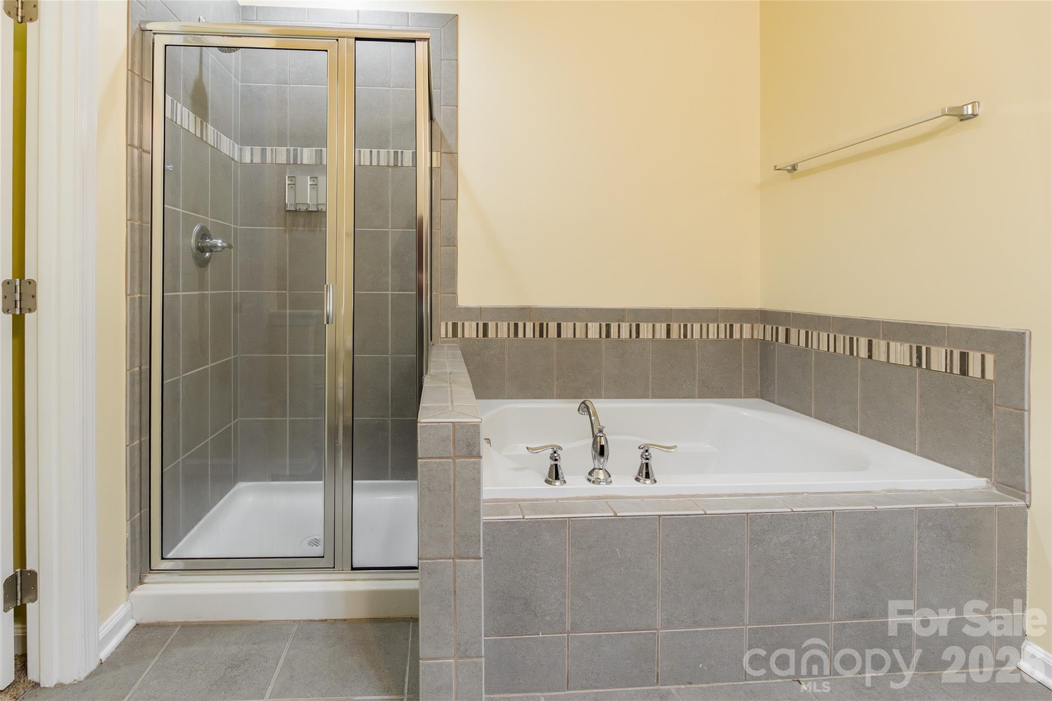 Photo 18 of 9622 Springholm Drive, Charlotte, NC