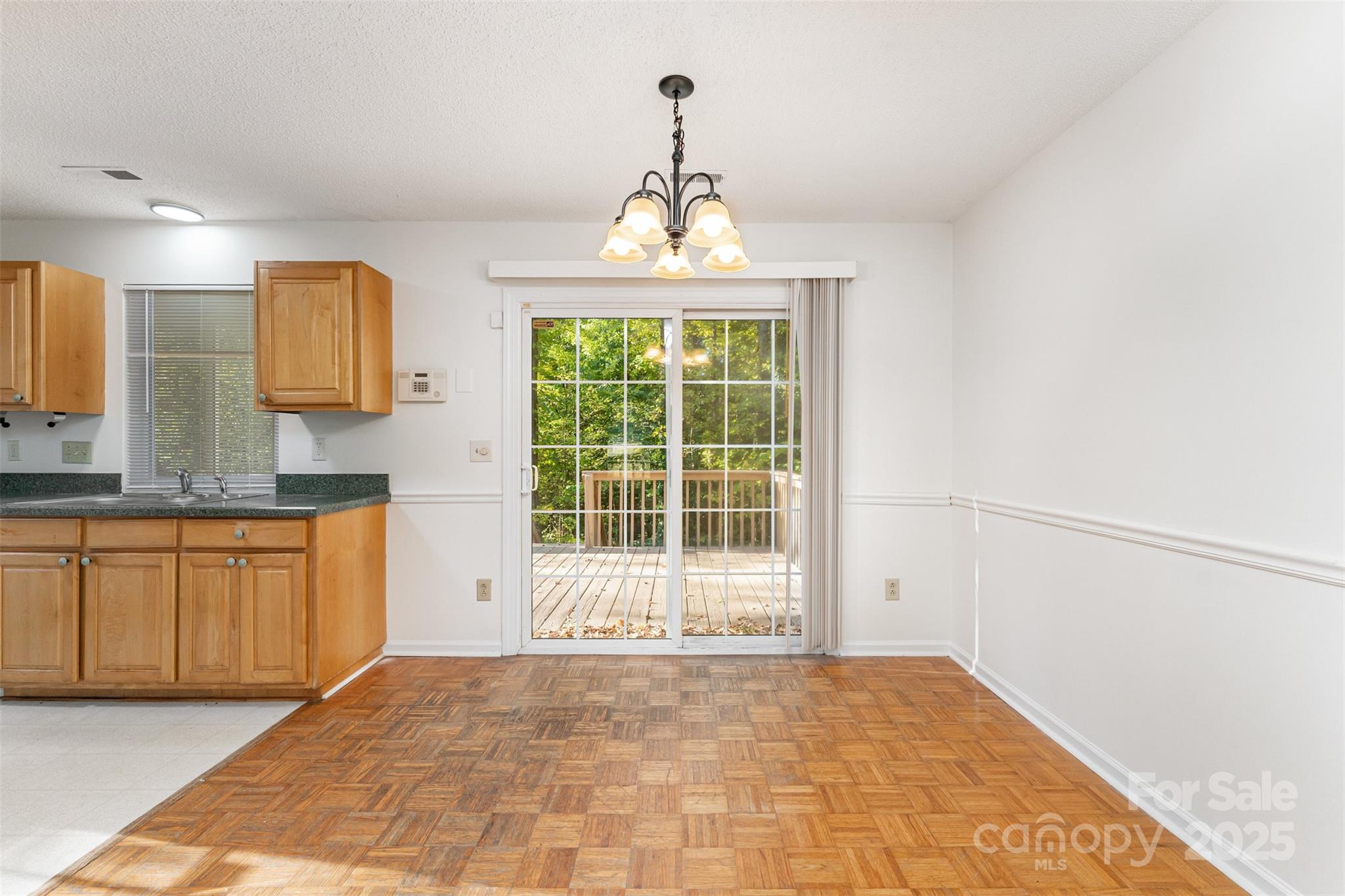 Photo 6 of 2319 Oak Leigh Drive, Charlotte, NC