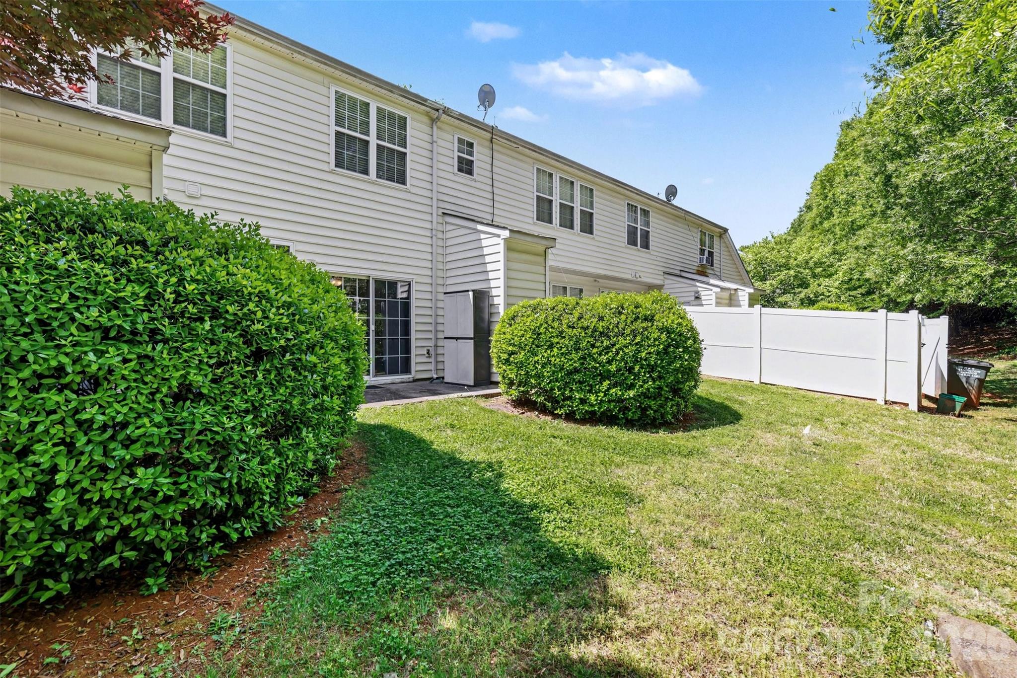 Photo 23 of 8418 Chaceview Court, Charlotte, NC