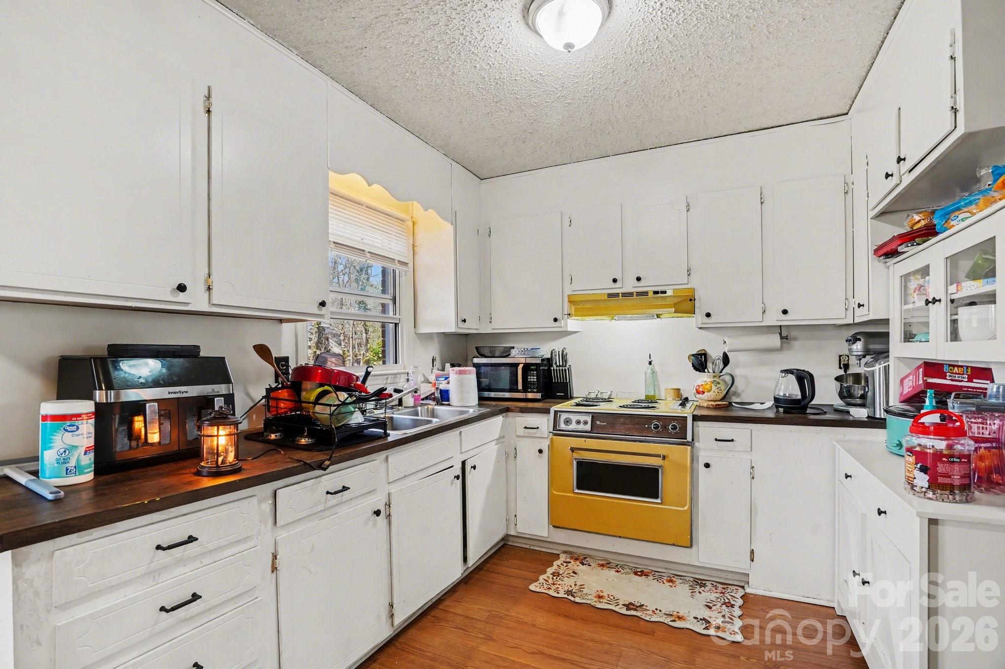 Photo 4 of 1004 Oakwood Avenue, Kannapolis, NC
